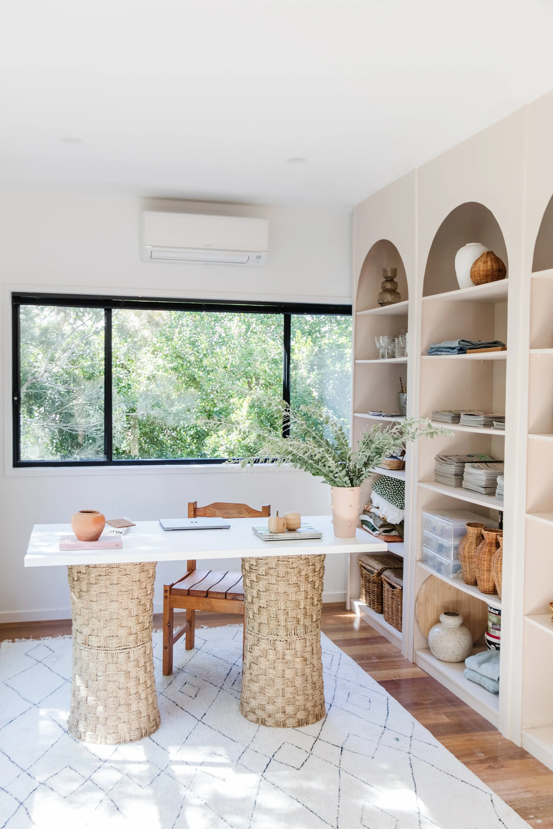 Making An Upcycled Basket Desk — Smor Home