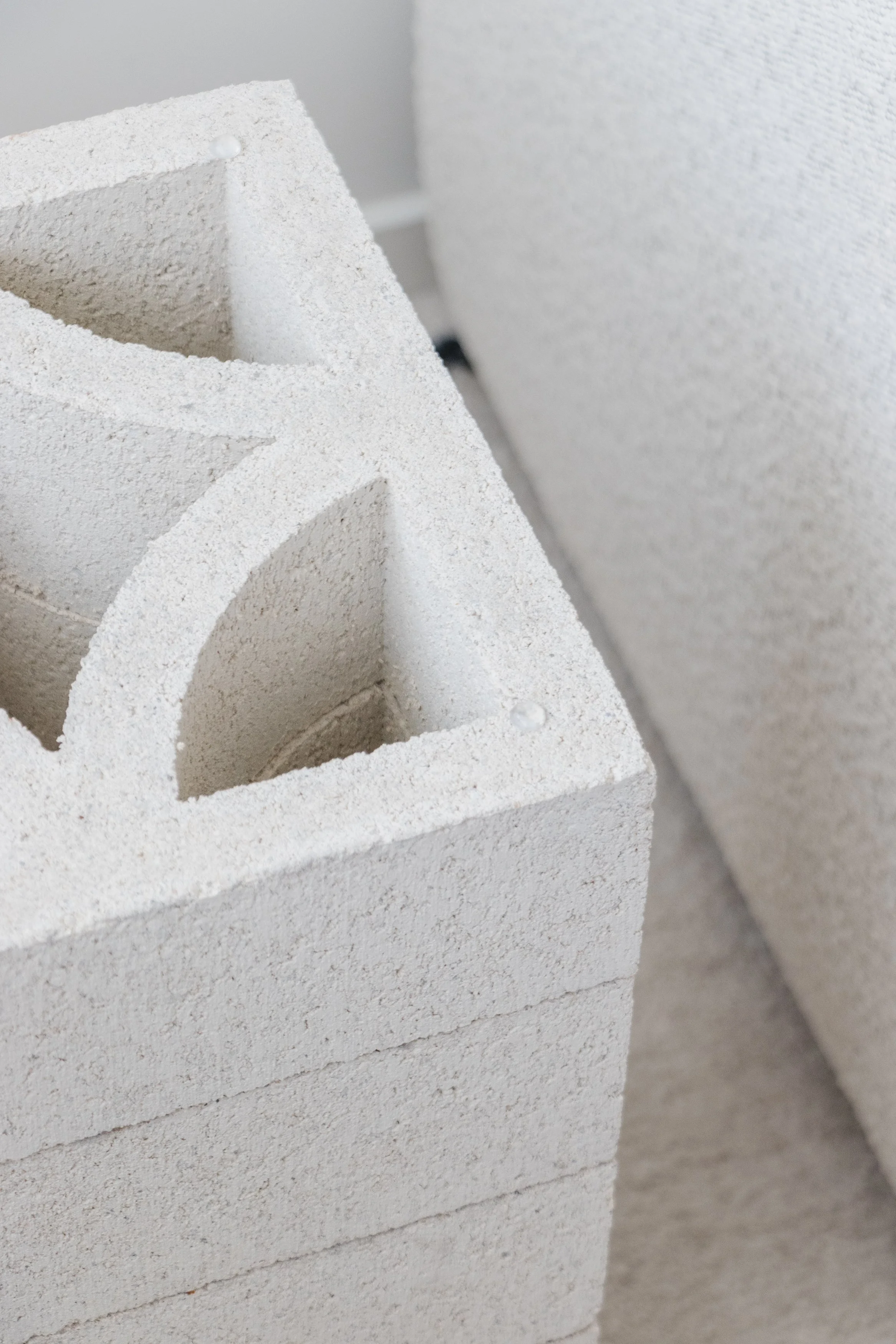 Making a DIY Breeze Block Side Table (in less than 5 minutes!) — Smor Home