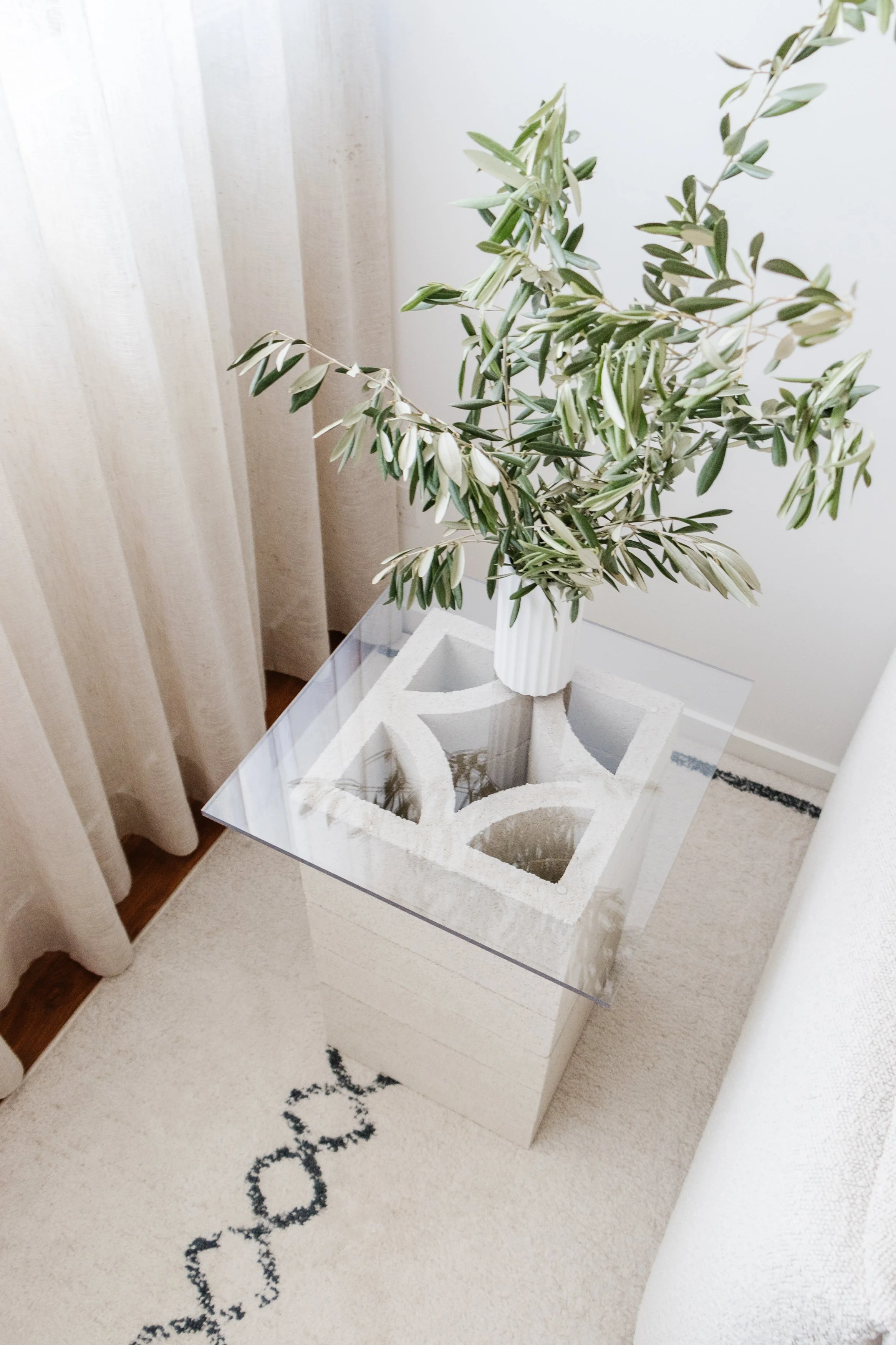 Making a DIY Breeze Block Side Table (in less than 5 minutes!) — Smor Home