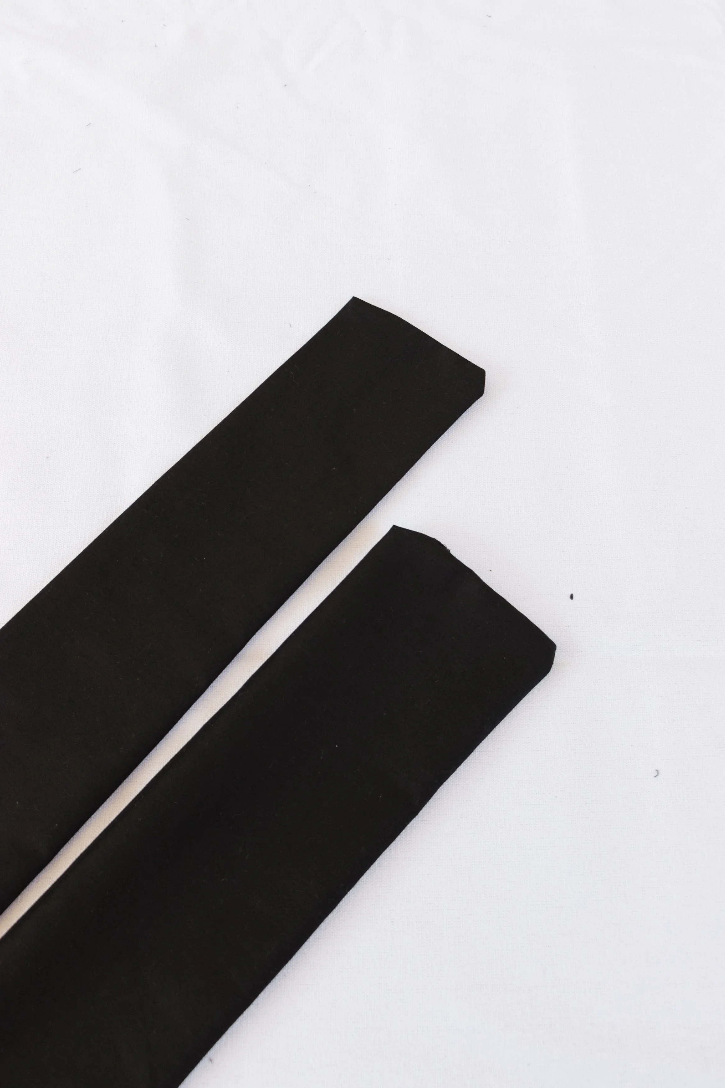 How To Make a DIY Personalised Monogram Bow Tie Bag — Smor Home