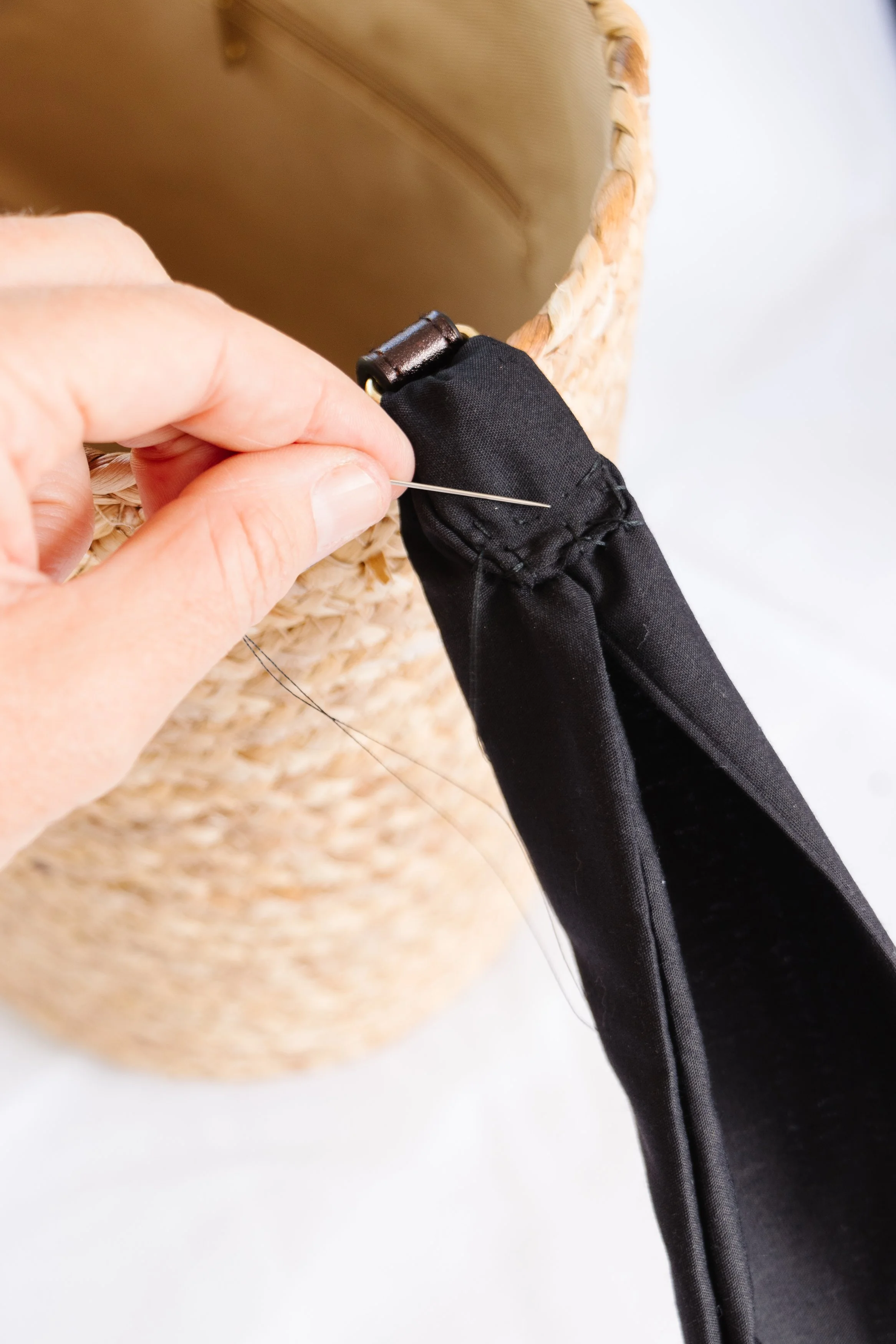 How To Make a DIY Personalised Monogram Bow Tie Bag — Smor Home