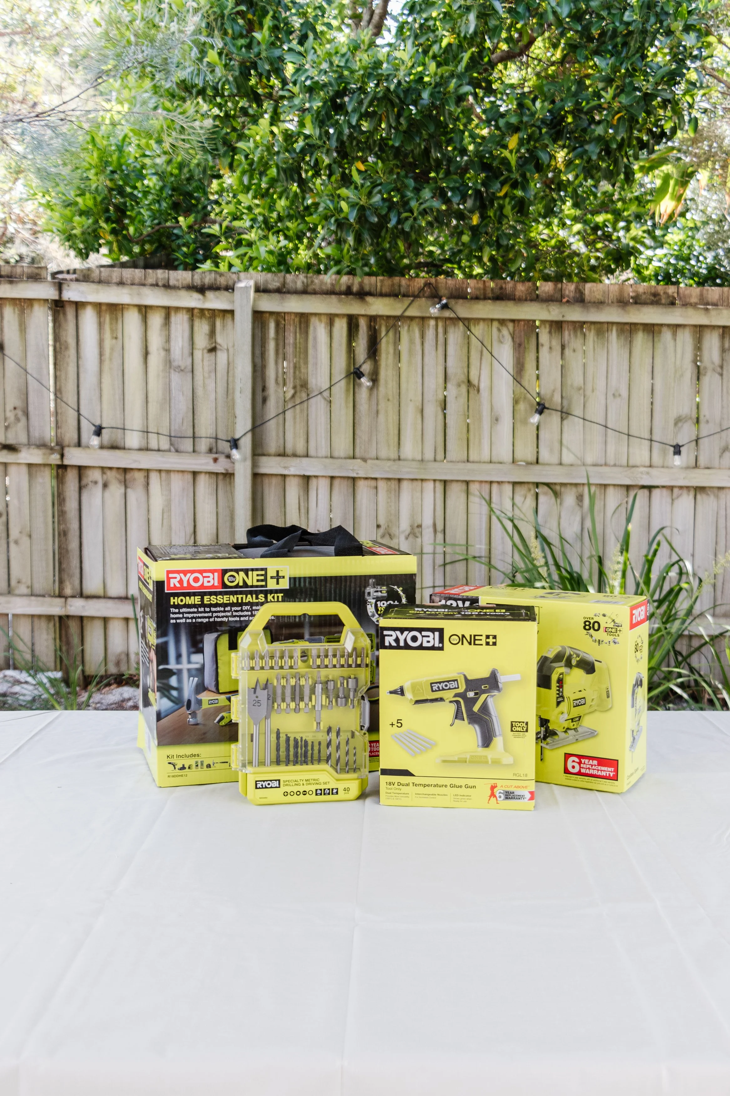 Making A DIY Ladder Christmas Tree — Smor Home