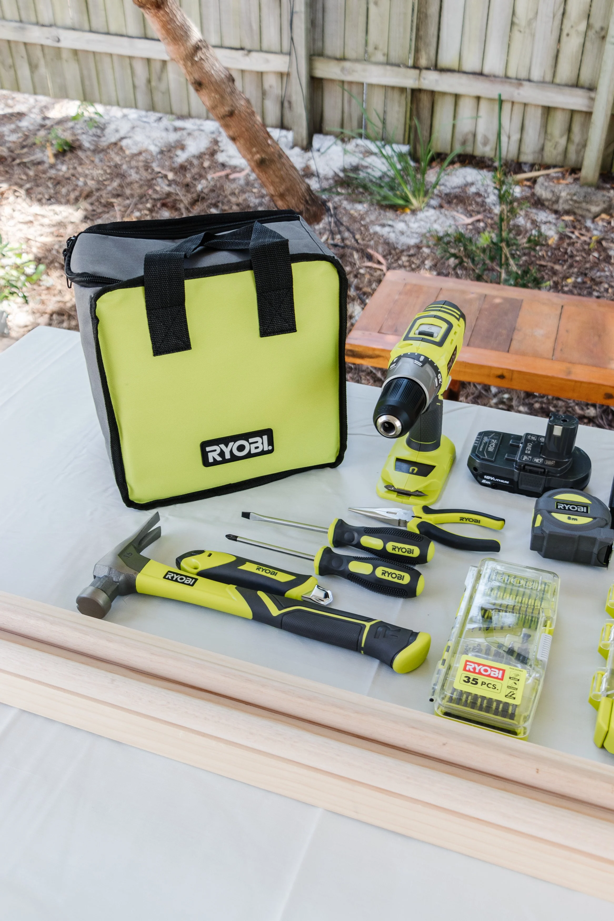 Making A DIY Ladder Christmas Tree — Smor Home