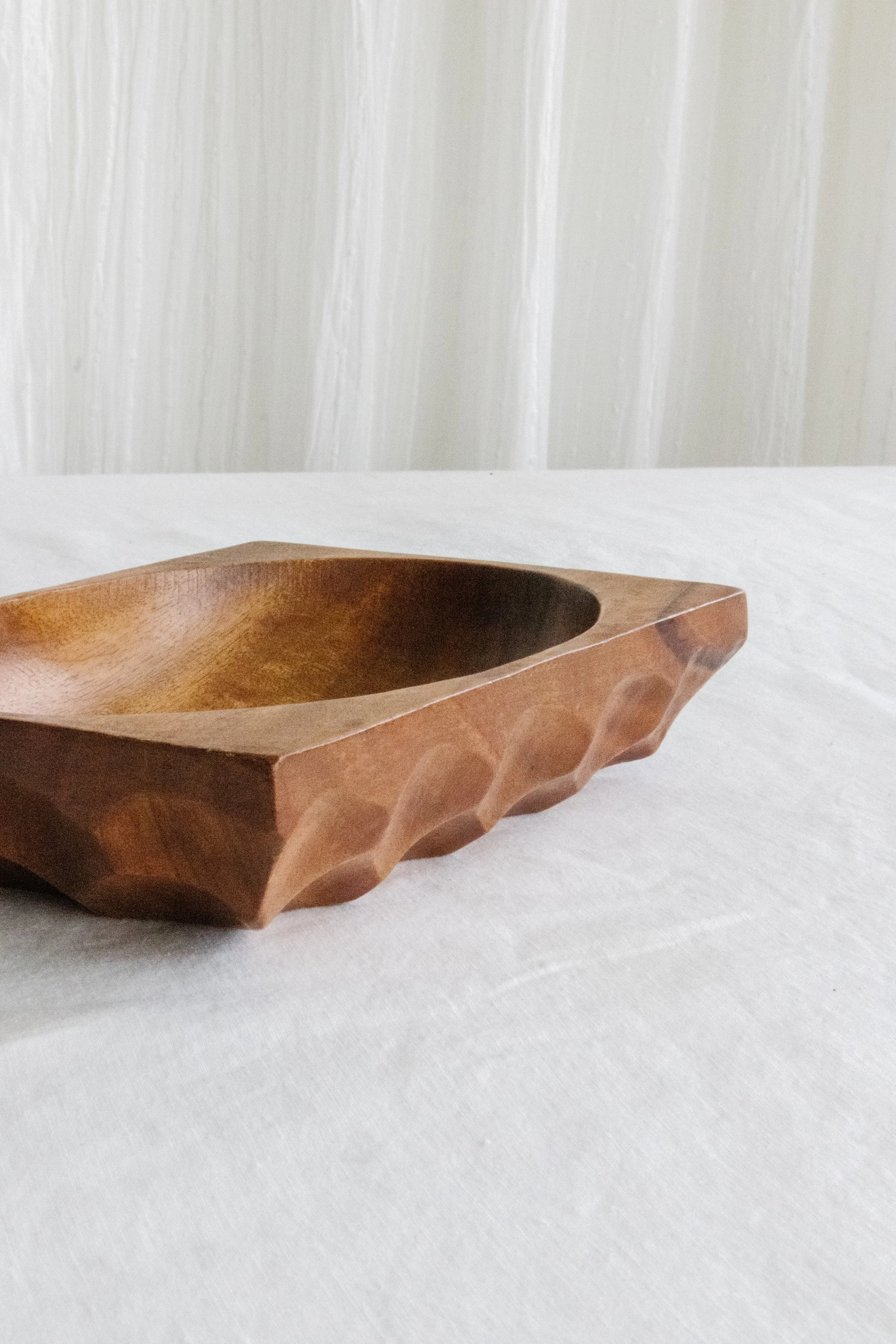 Ripple Glass Serving Plate — Smor Home