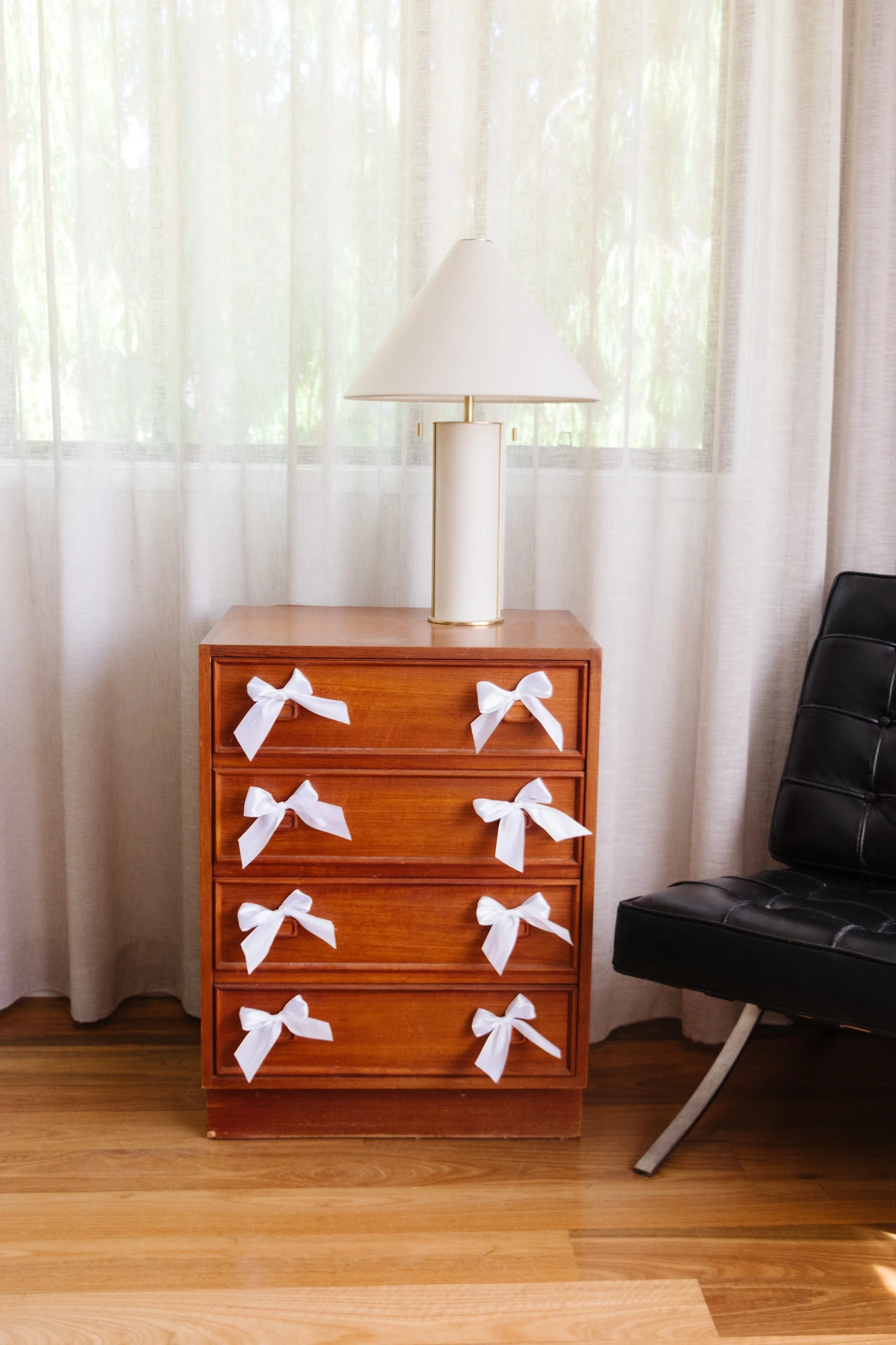 DIY Bow Handles — Smor Home