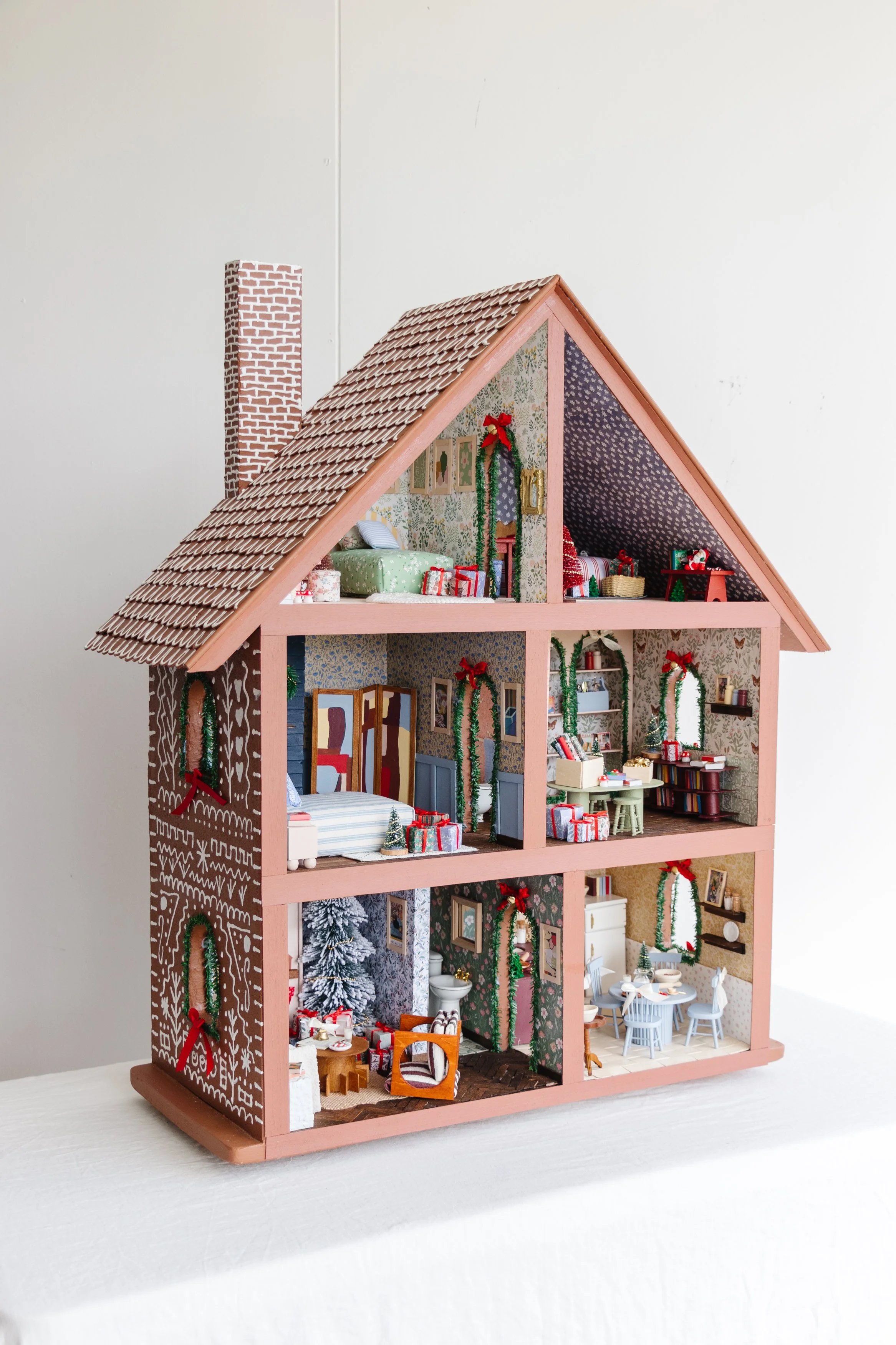 Gingerbread Dollhouse Renovation Part 5 | Reveal & Tour — Smor Home