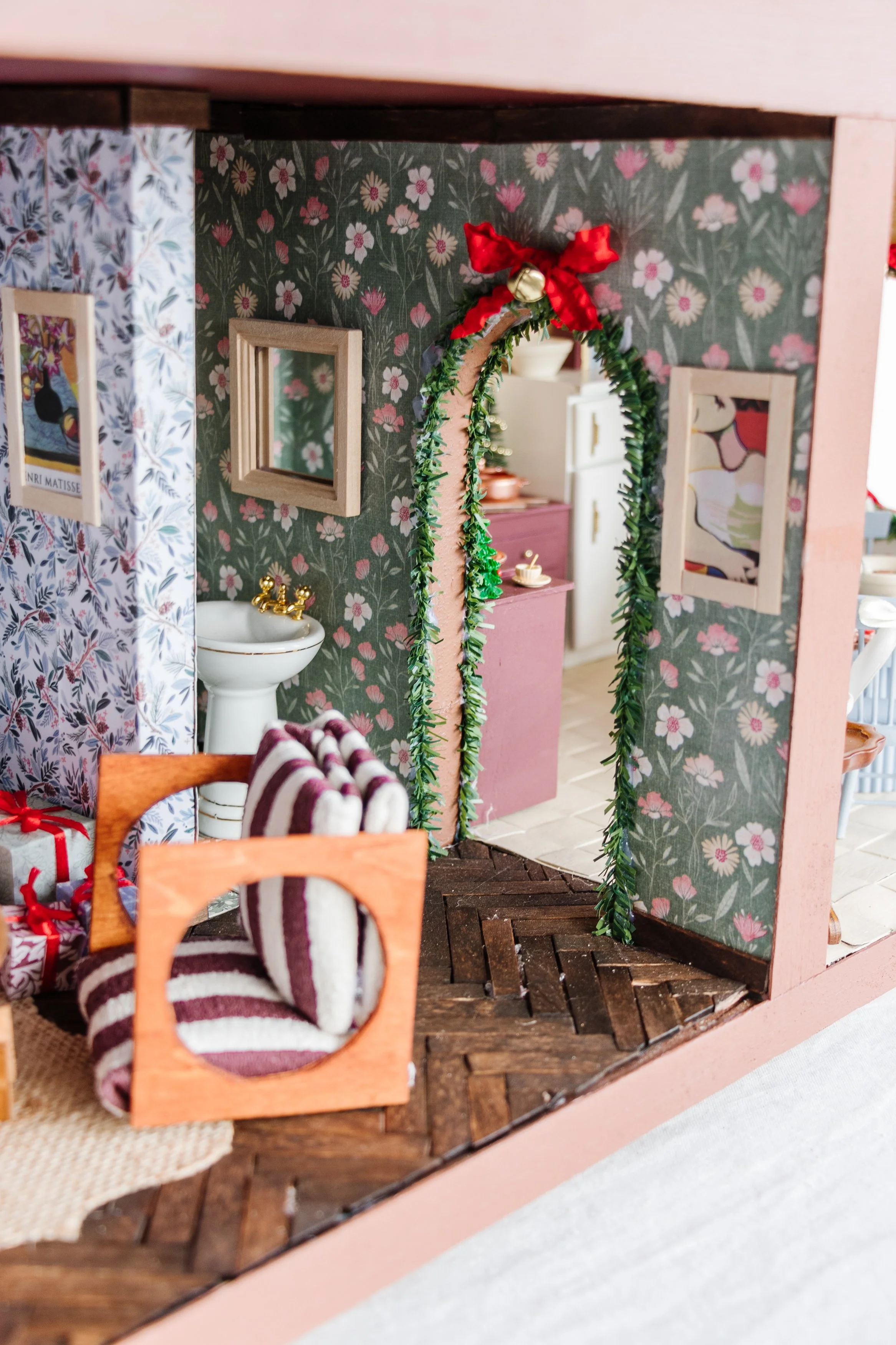 Gingerbread Dollhouse Renovation Part 5 | Reveal & Tour — Smor Home