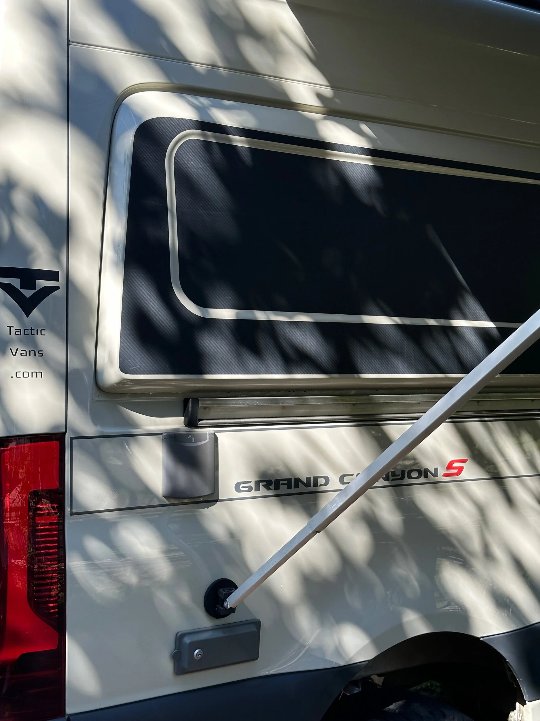 Master Your Van Life: Swiss-Crafted Accessories for Off-Road, Camper ...