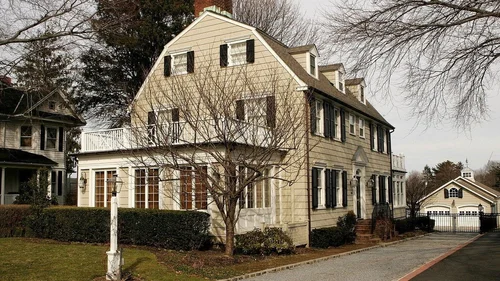 13 Iconic Horror Movie Homes — Lisa Wolff McIntyre REALTOR