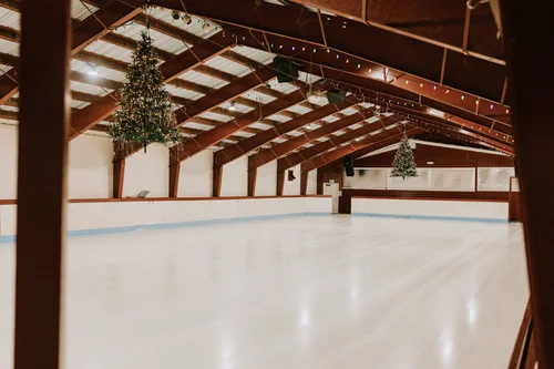 Gallery 3 — The Long Barn Lodge