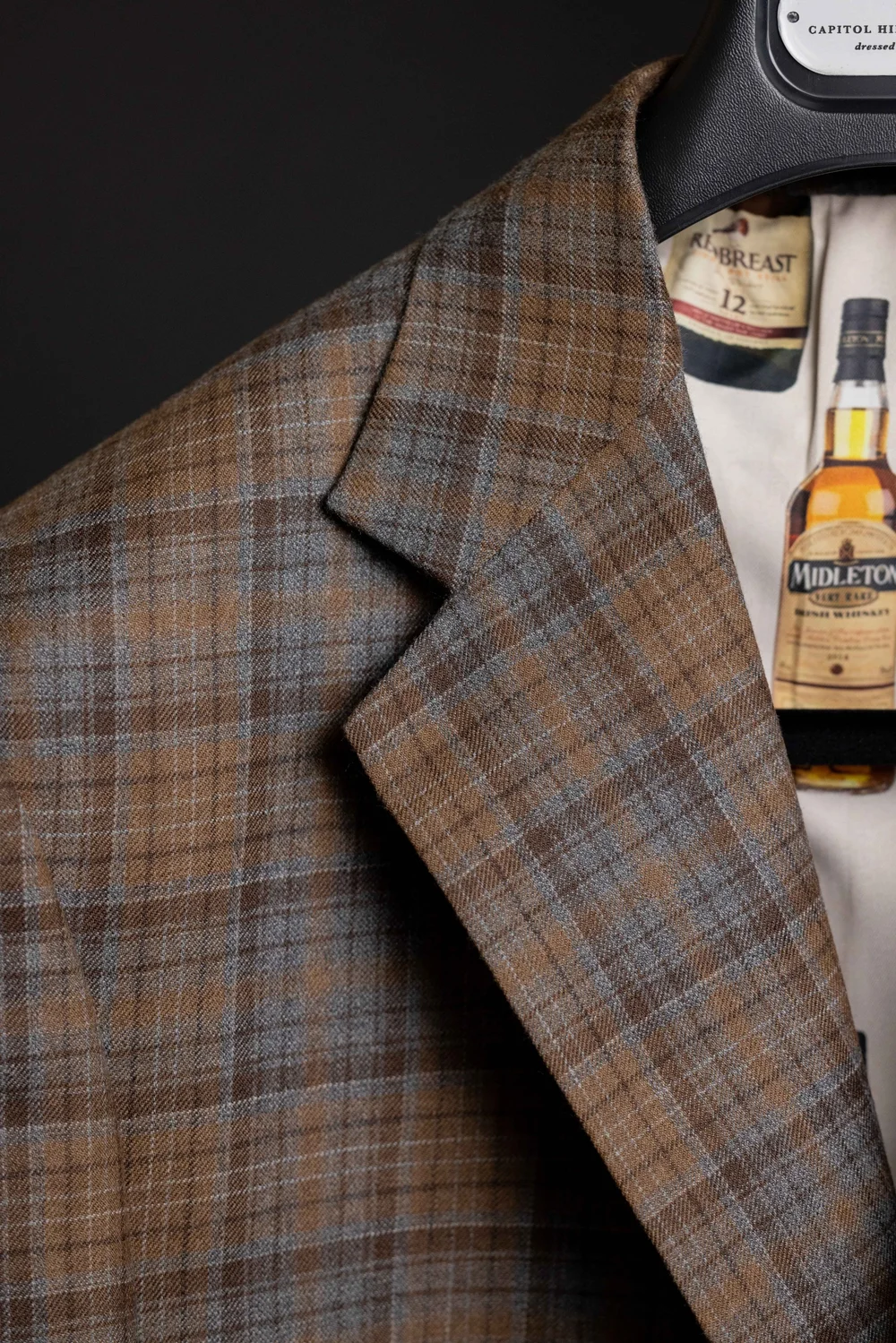 How To Choose the Right Lapel for Your Custom Suit