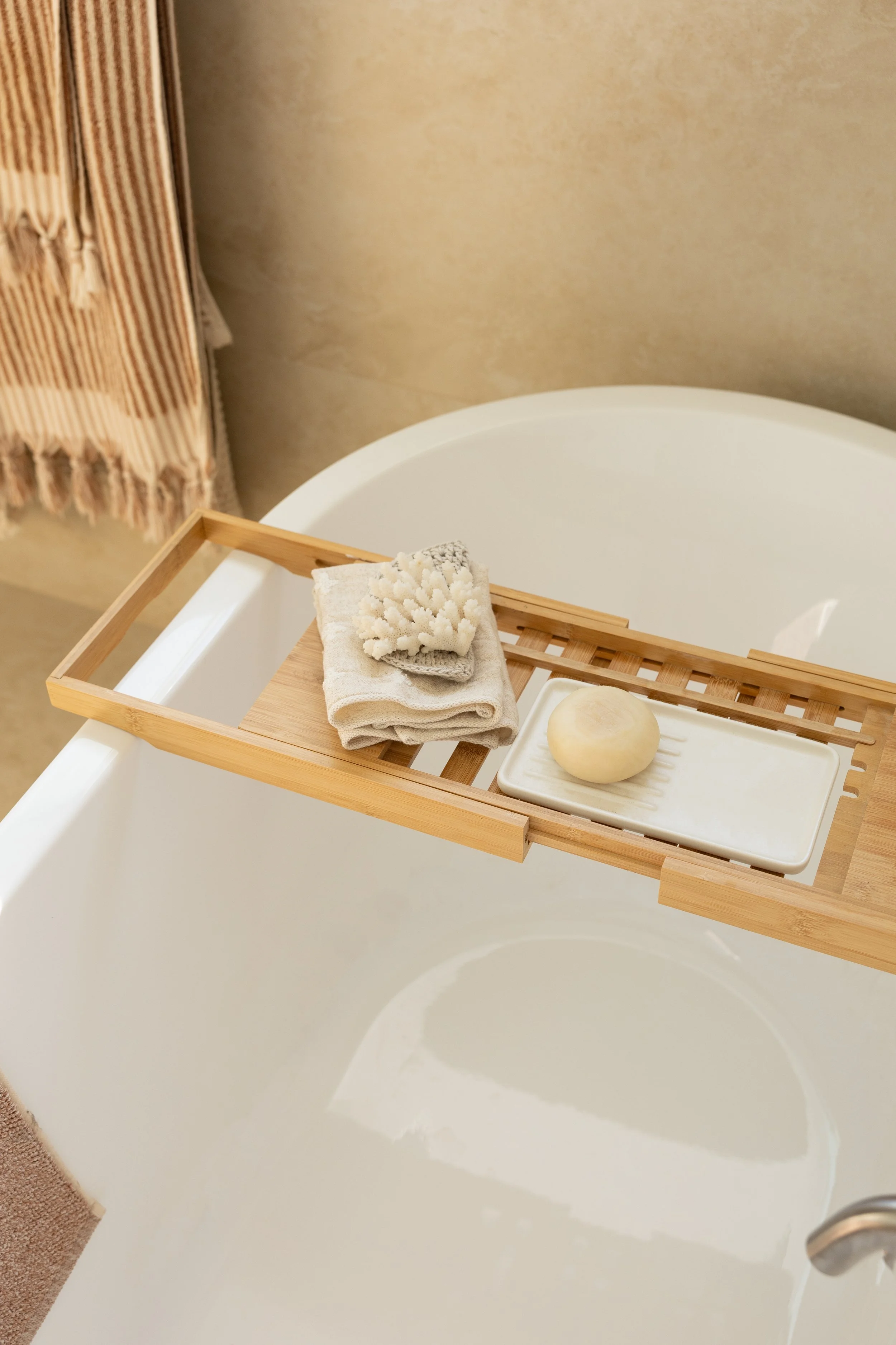 Level-Up Your Bath for The Ultimate Self-Care Experience (10 Easy Ideas ...