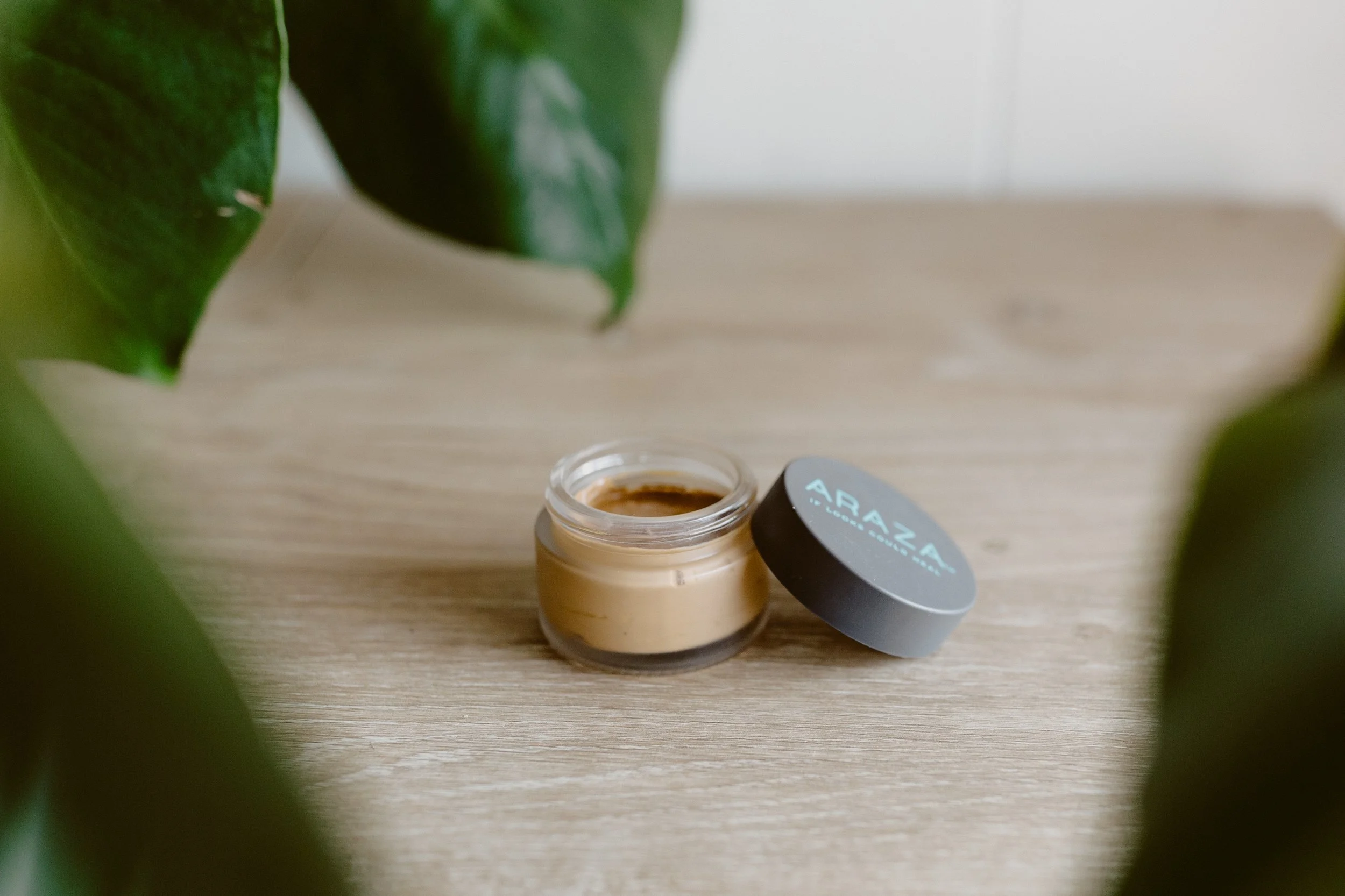 Natural Guide to the Best Organic Makeup Brands — Wellness With Kaelyn