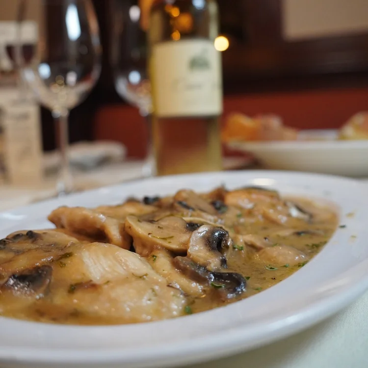 Menu — Benjamin's Restaurant & Lounge