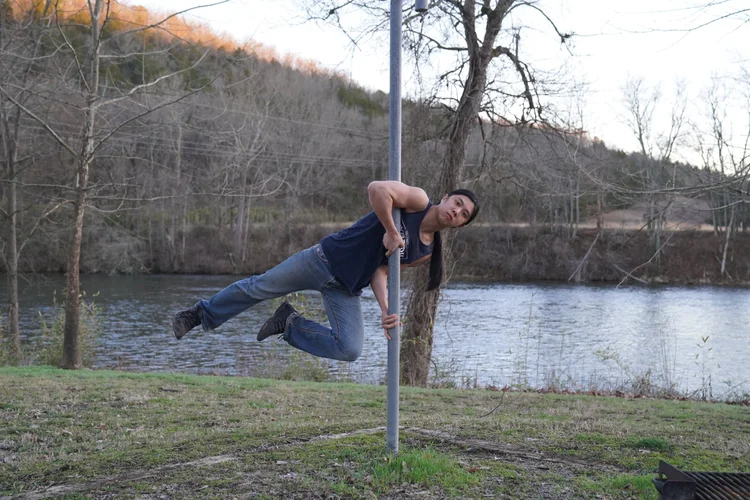 Single-Leg Diagonal Flag | Discover Your Strength Today — Hybrid ...