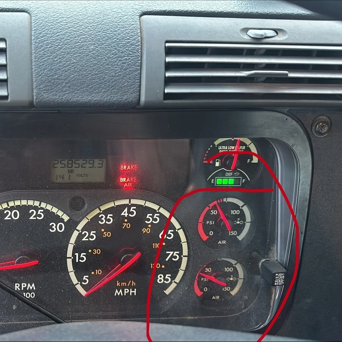 Strong Mobile Diesel | 24/7 HD Emergency Roadside | Semi Truck and ...