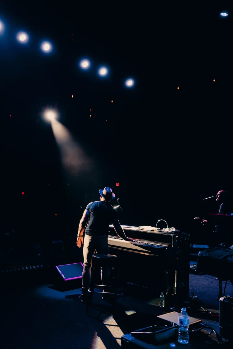 Music — Phil Vassar