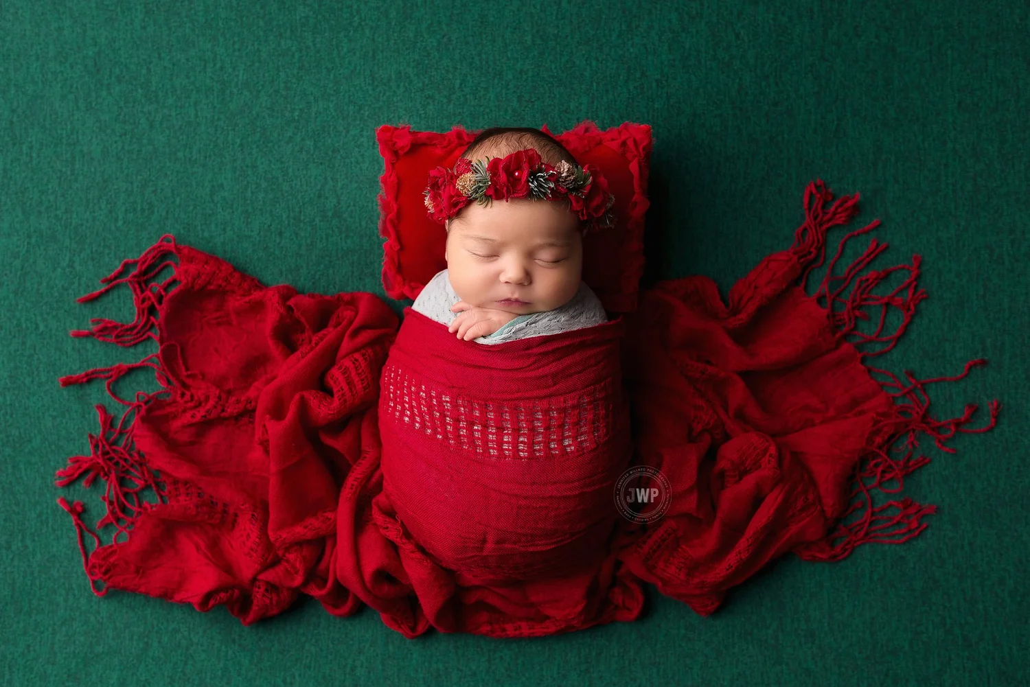 Top 2 Reasons to use Red in your Newborn Portraits | Jennifer Willard ...