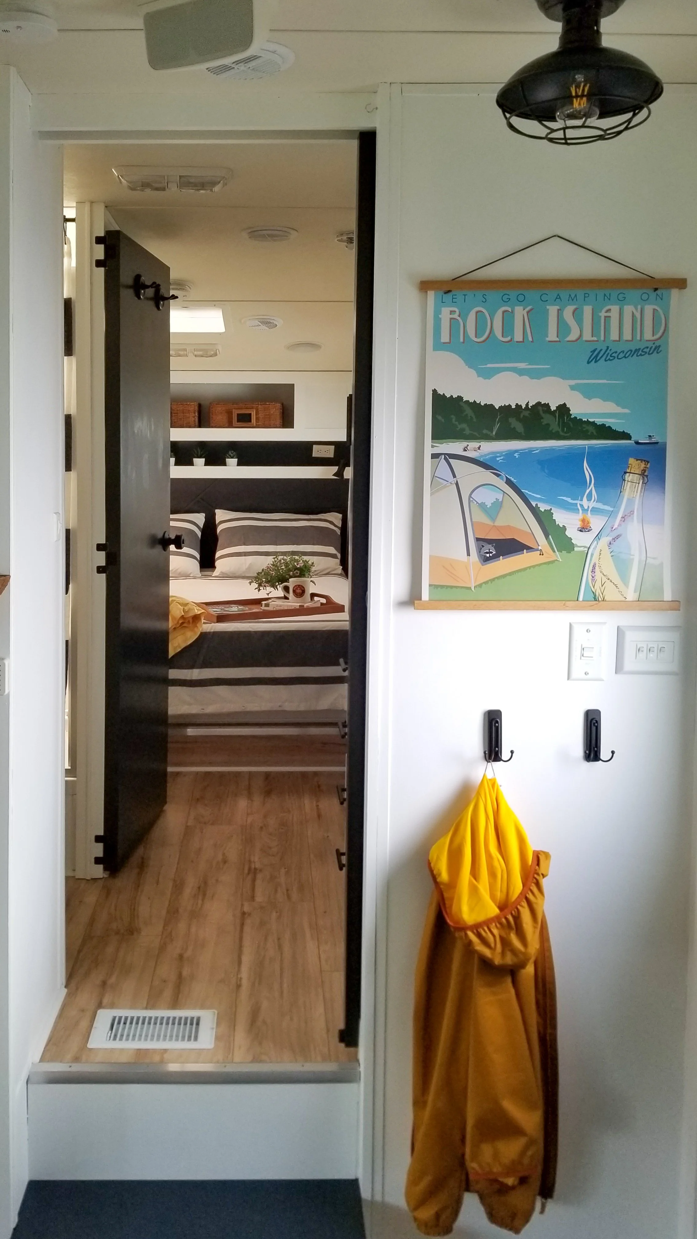 Portfolio | Discover Your RV Makeover Today — DRIFTLESS RV RENOVATORS