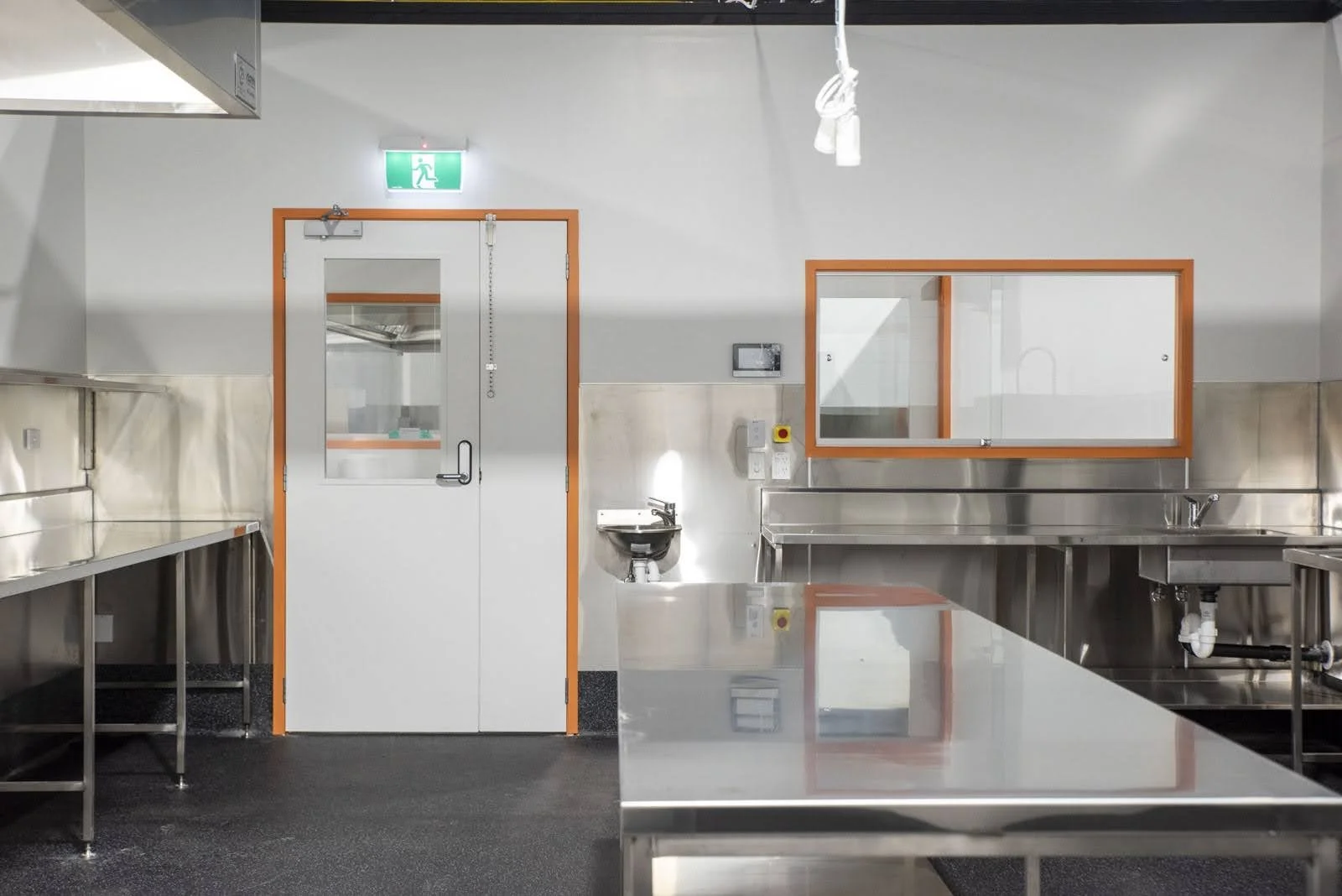 The Kitchen Collective - Cloud Kitchens - Private & Shared Spaces