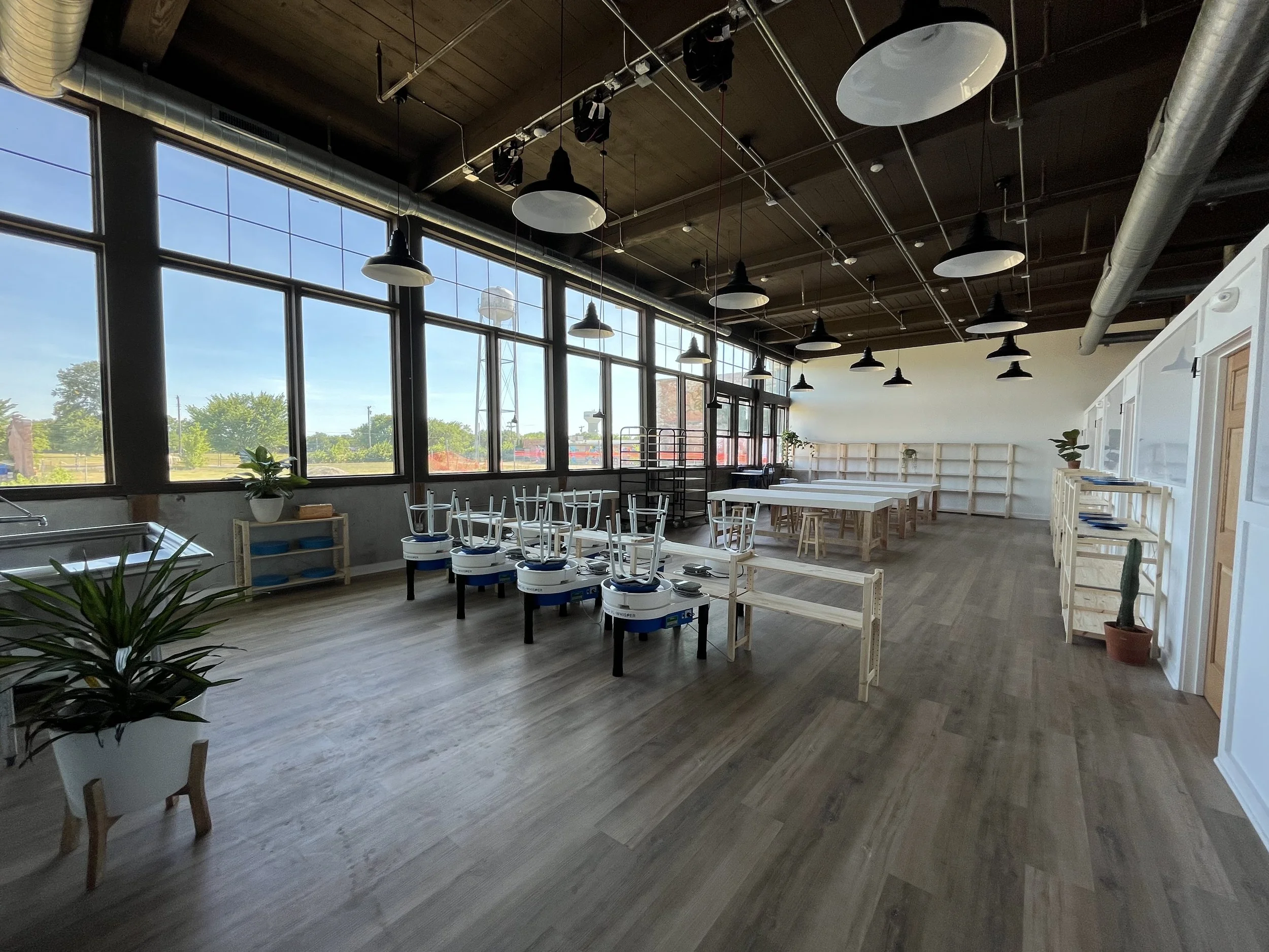 Glaze Ceramic Studio