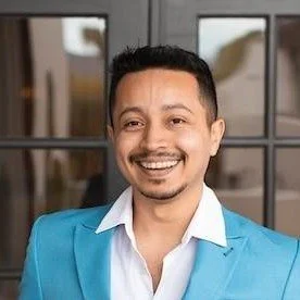 Gabriel Reyes — Quad Fellowship