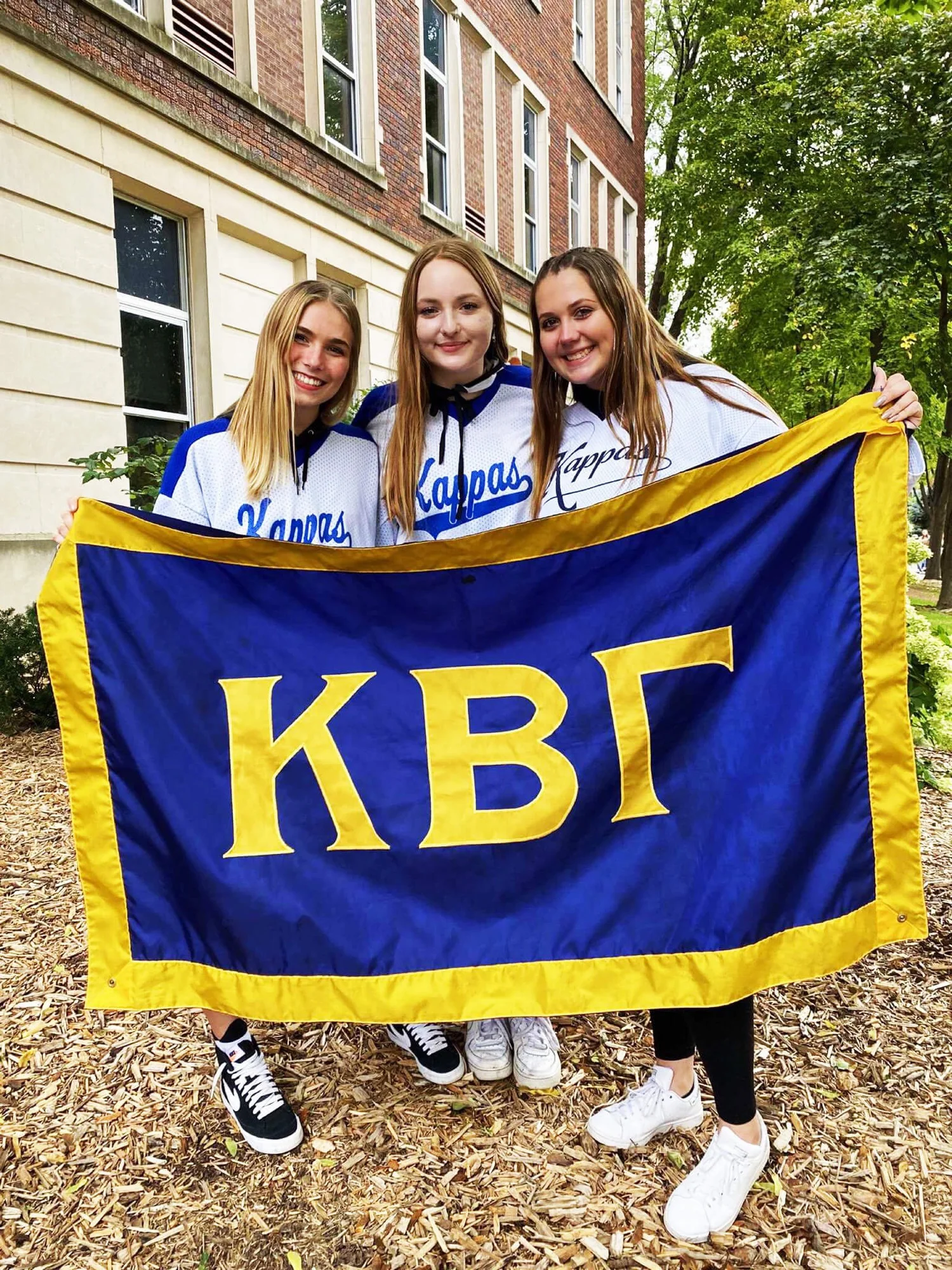 KBG Alumnae - Join the Alumnae Society — Kappa Beta Gamma International ...