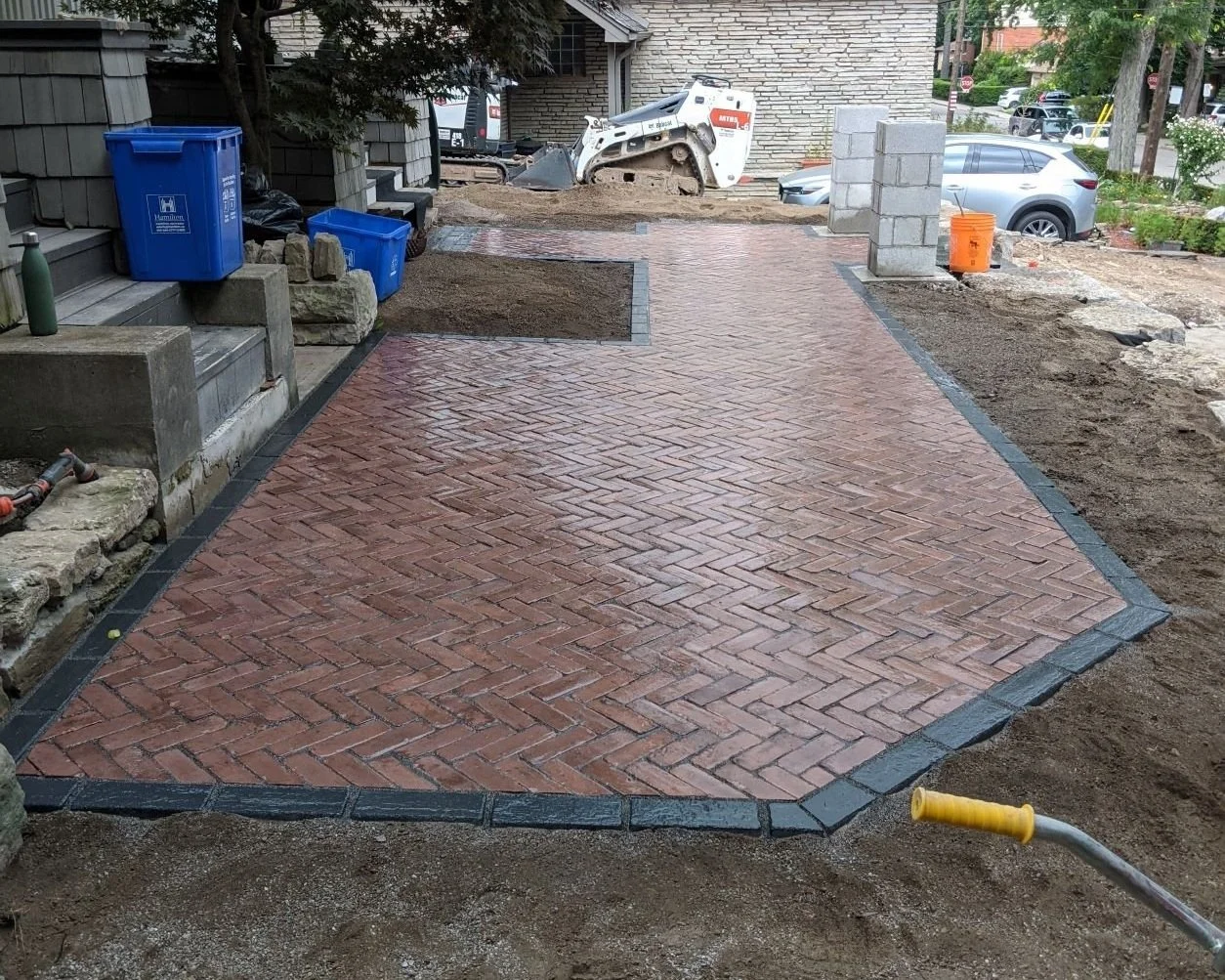 Interlock & Retaining Walls — Gardenstone Landscaping