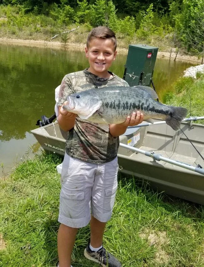 Fish & Pond Stocking Georgia | Trophy Pond — Trophy Pond