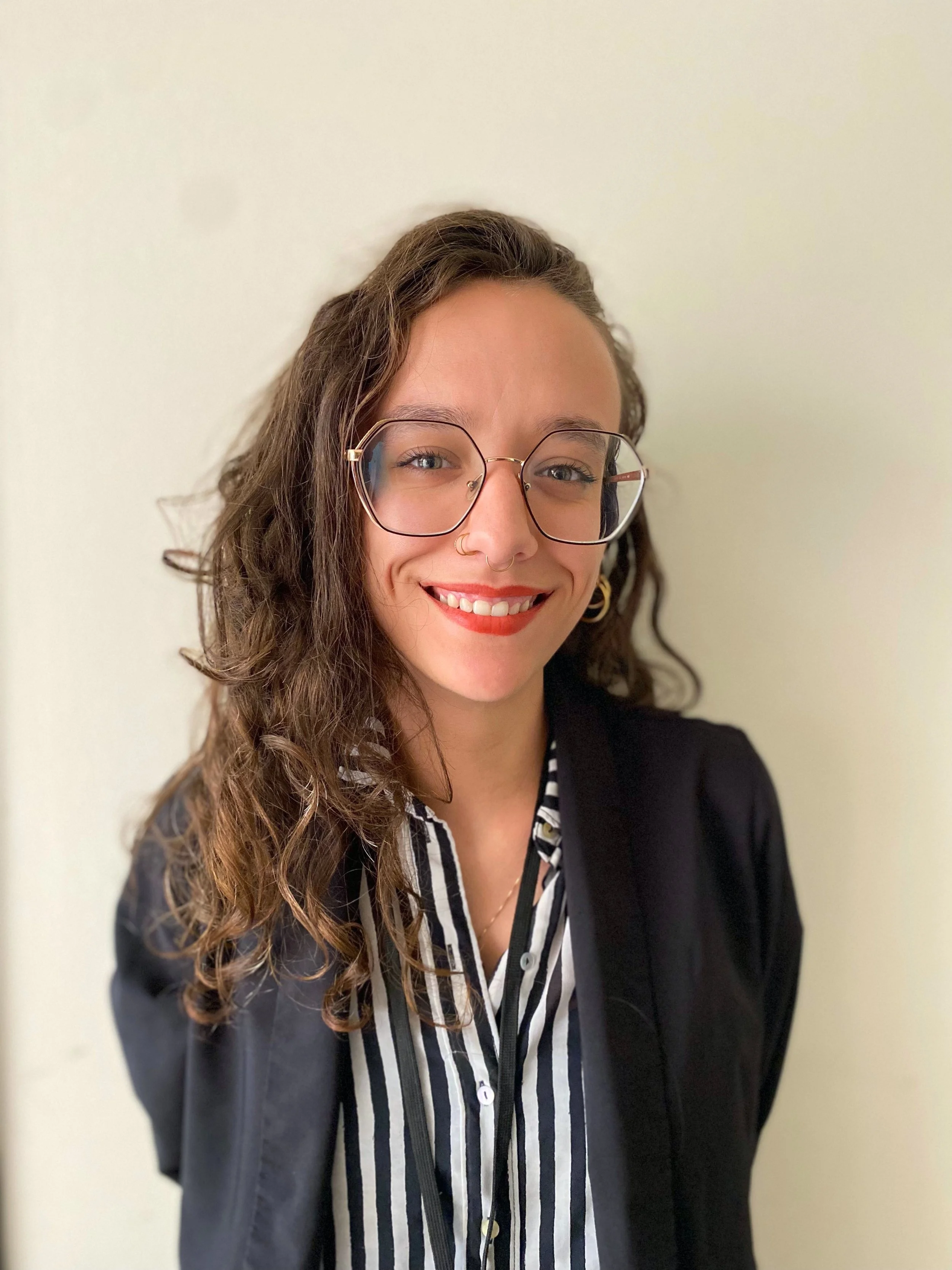 About Us — Advantage Communications