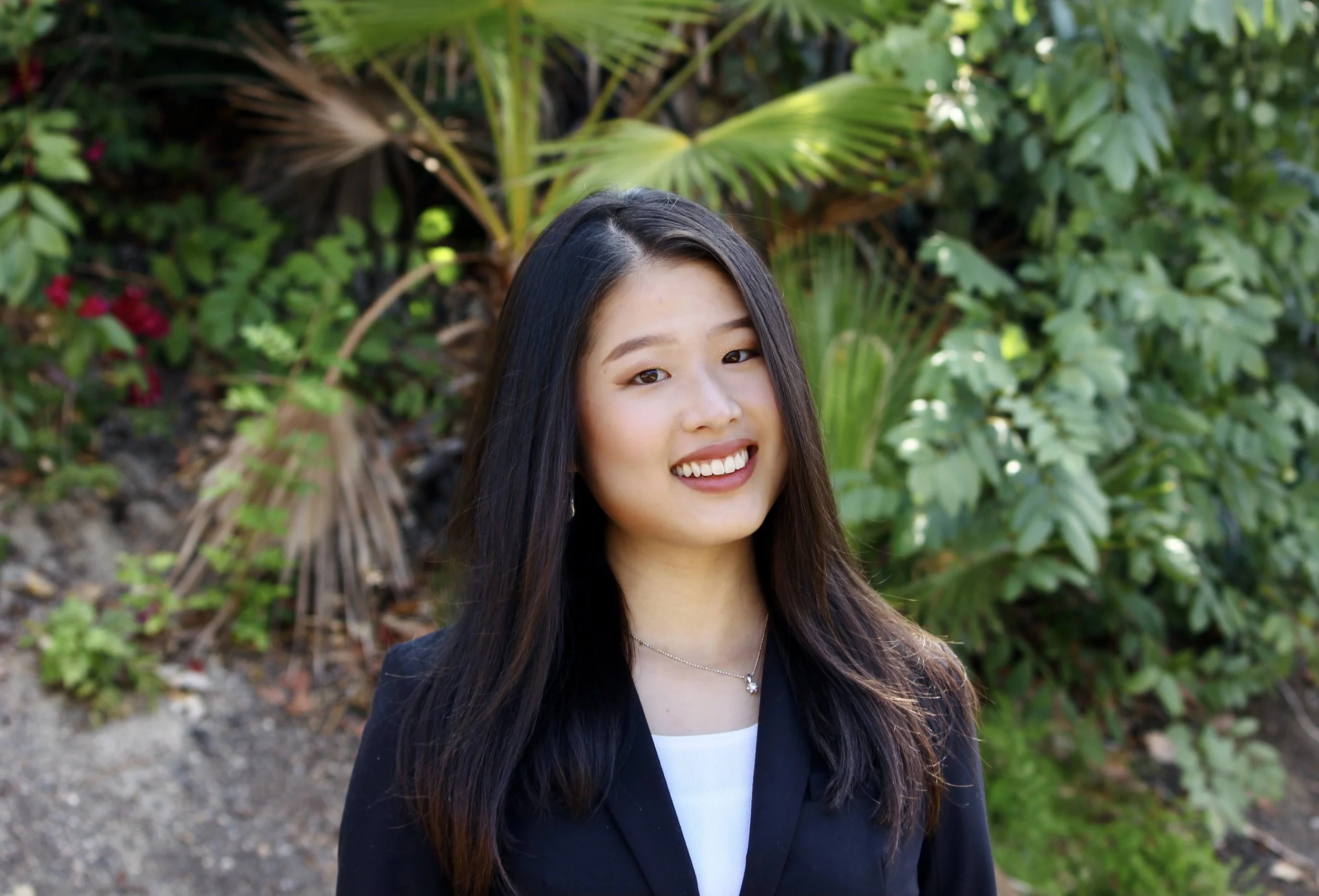 About Us — Advantage Communications