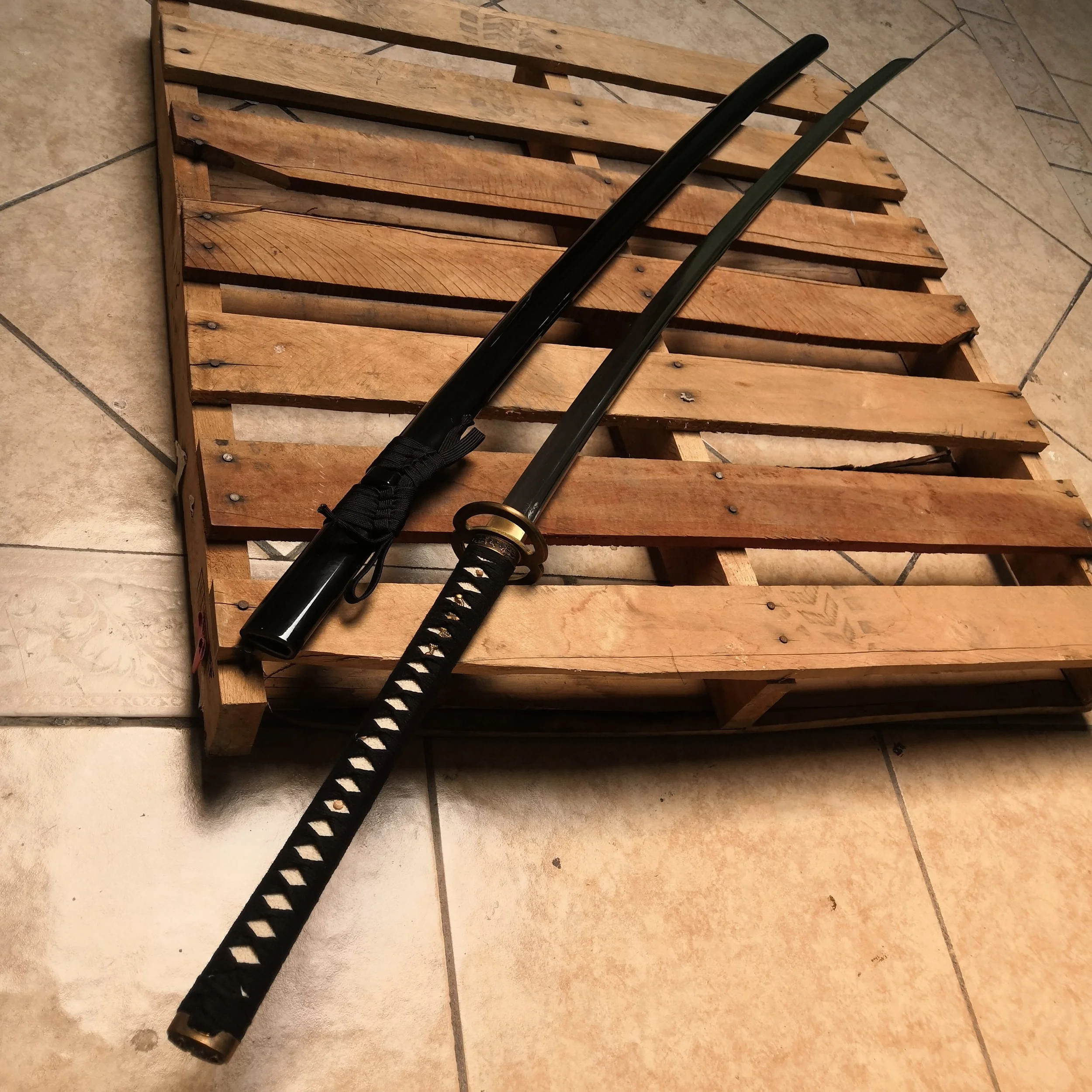 Machete Kukri Elk Ridge Con Filo Para Uso Rudo 523B — Armaduras Medievales