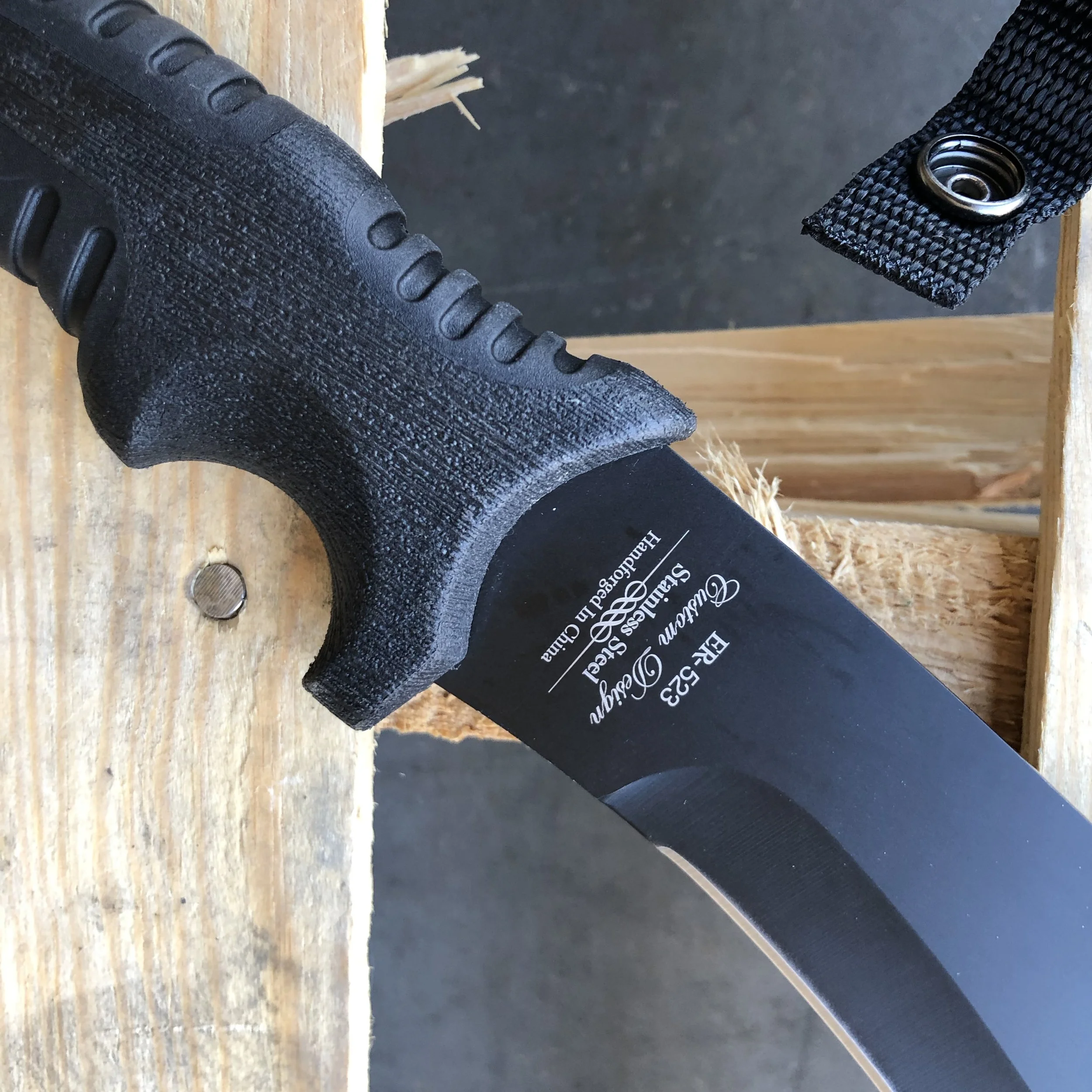 Machete Kukri Elk Ridge Con Filo Para Uso Rudo 523B — Armaduras Medievales
