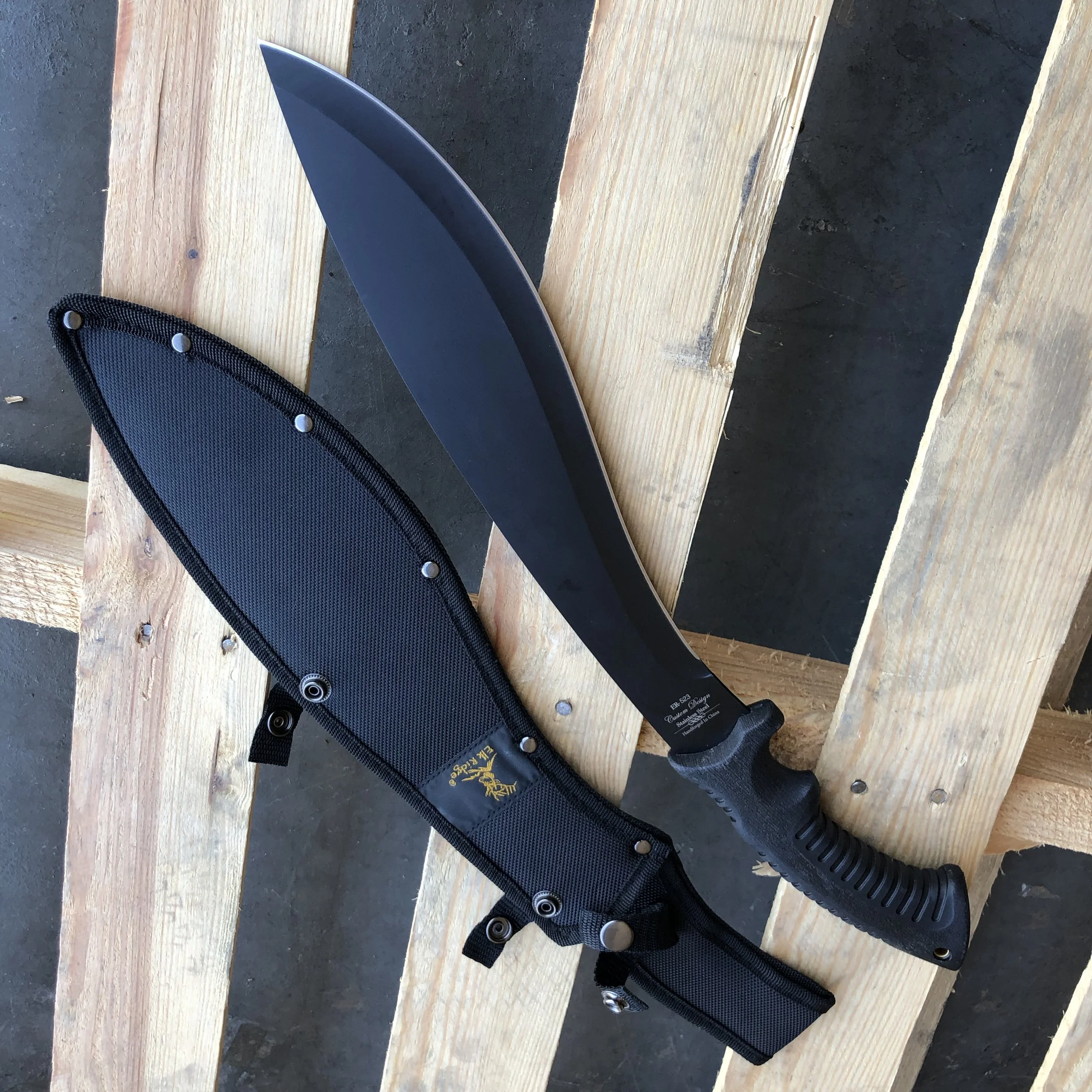 Machete Kukri Elk Ridge Con Filo Para Uso Rudo 523B — Armaduras Medievales