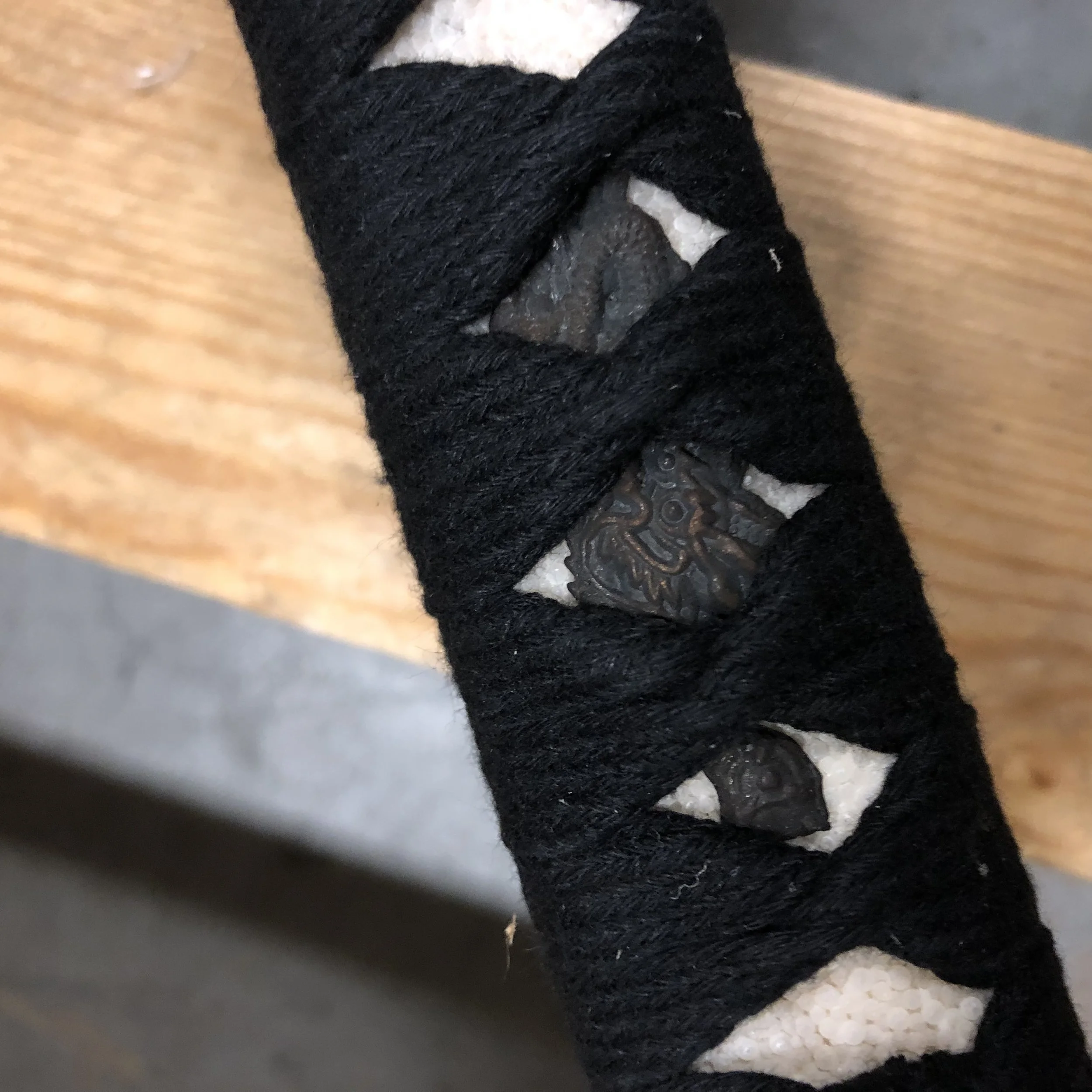 The Spit - Espada Funcional de Manganeso (Réplica Zombie Tools ...