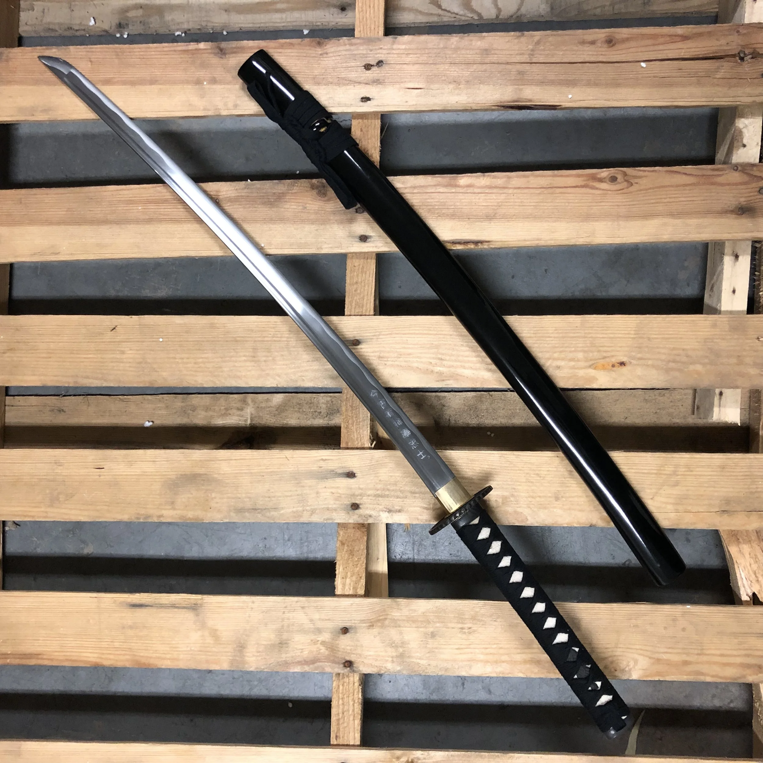 Katana Samurai Funcional Filo Maximo Acero — Armaduras Medievales