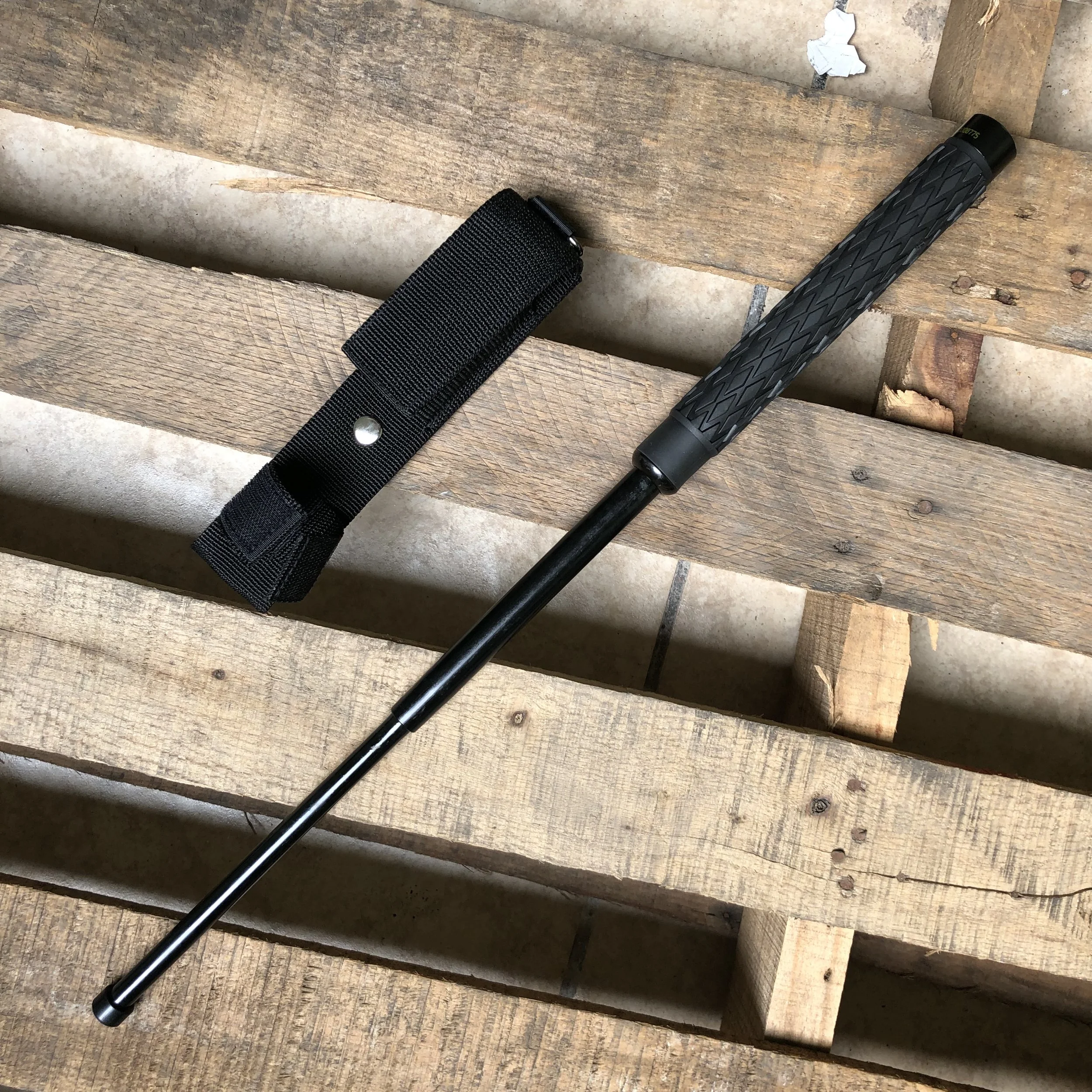 Baston Telescopico 53cm Para Defensa Personal — Armaduras Medievales