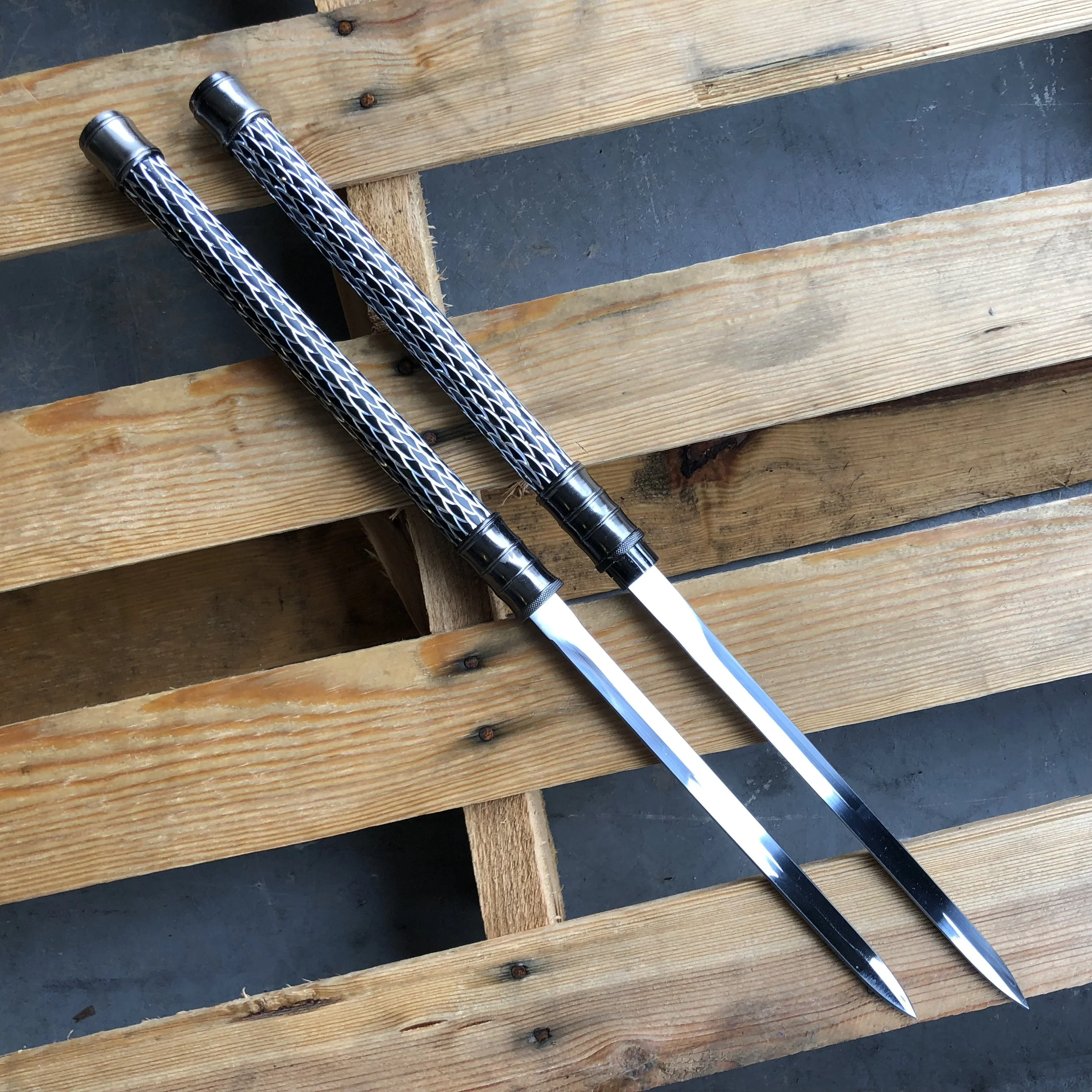 Espada Doble Tipo Baston Y Ninja Ninjato Katana (3 modelos) — Armaduras ...