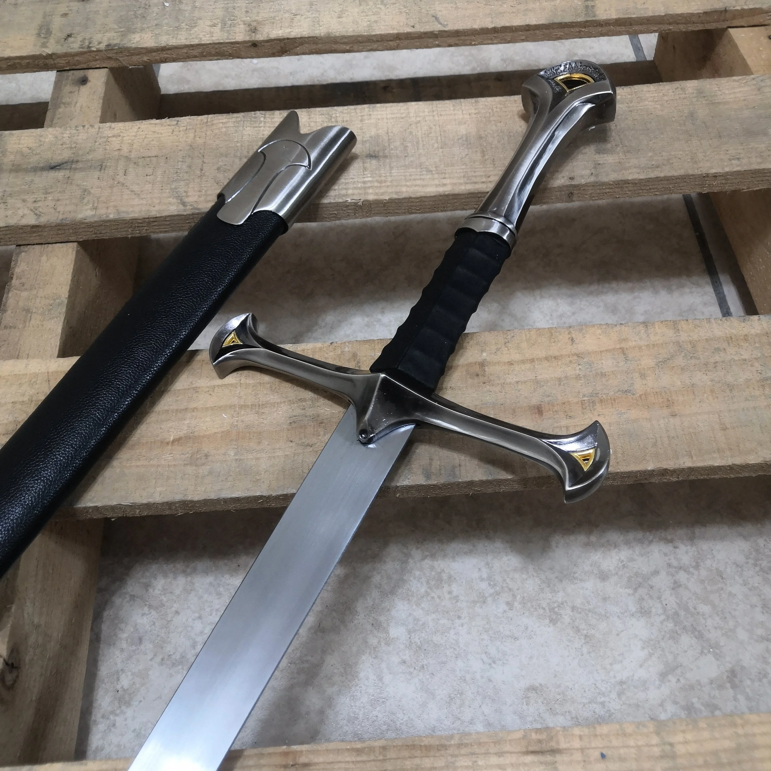 Set Katana Tanto Wakizashi Monte Fuji Acero Inox Exhibidor — Armaduras ...
