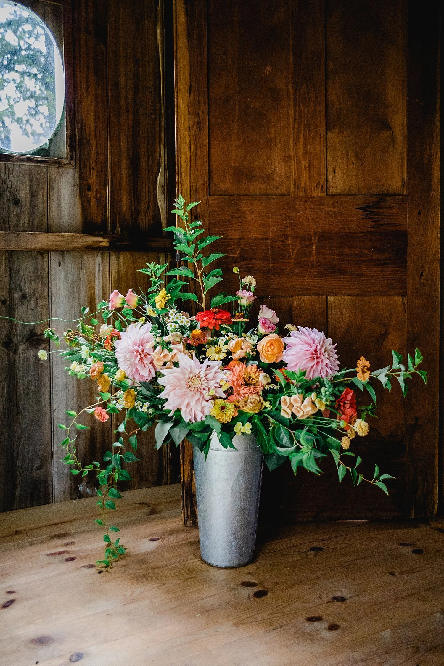 A Summer Wedding at the Old White Chapel and Waupoos Winery — Holly ...