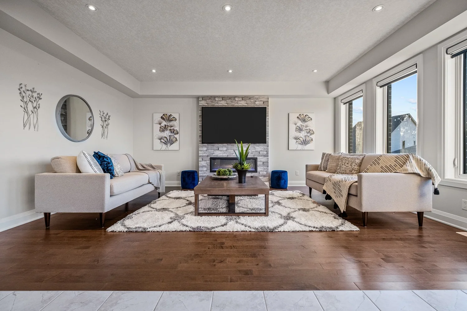 The Decor Hub