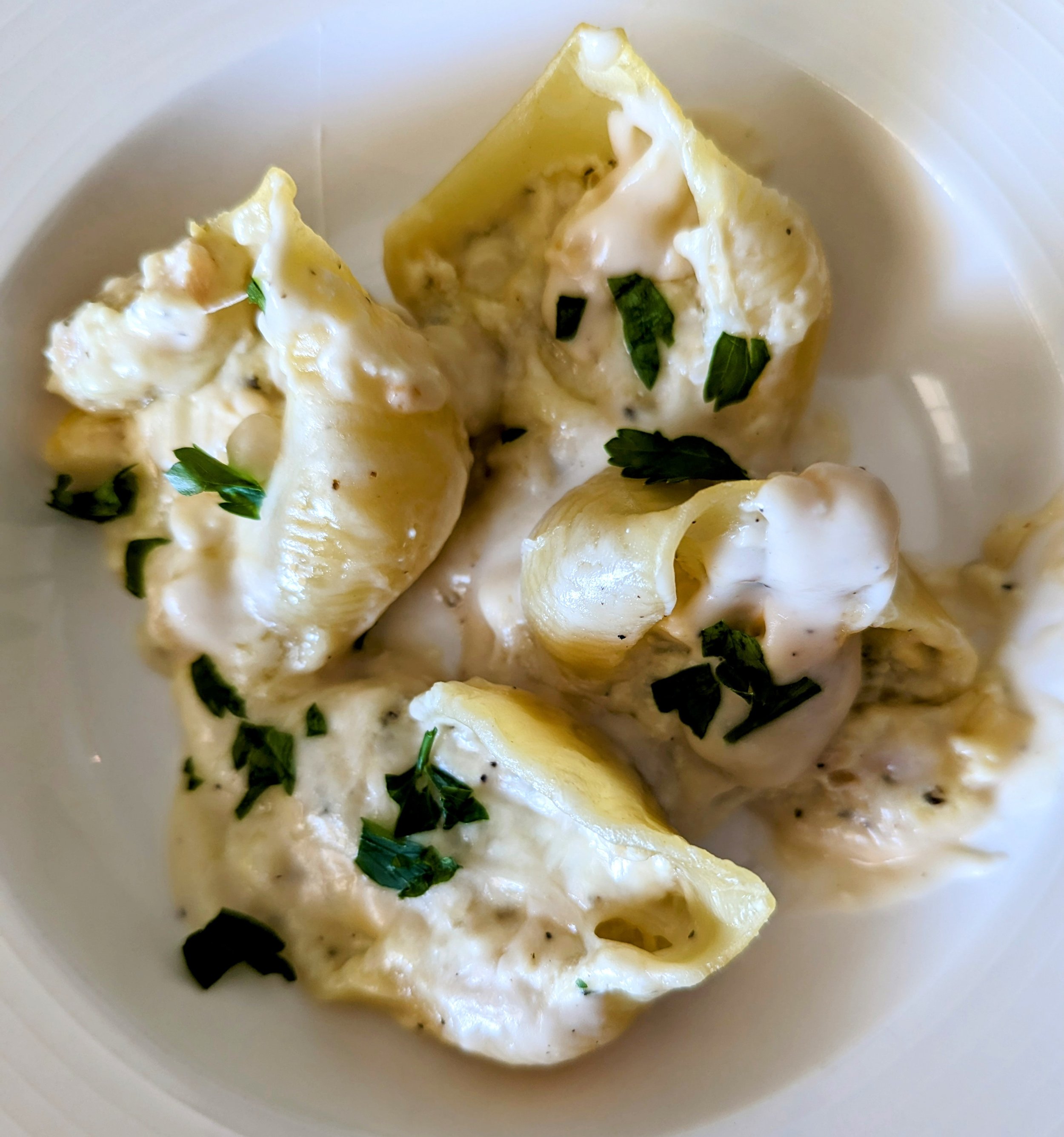 Chicken Alfredo Stuffed Shells — Mandy in the Making | Meals & More on ...