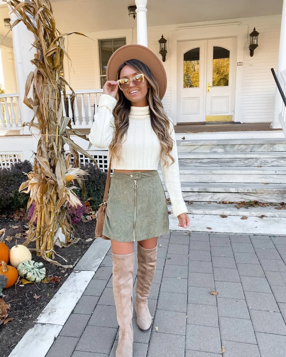 How to Travel With Hats + The Best Ways to Pack Them — Wear She Wanders ...