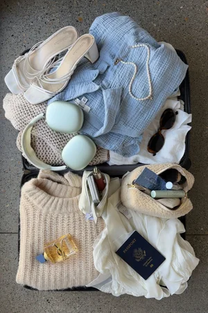 What to (Actually) Pack in Your Carry-on Bag