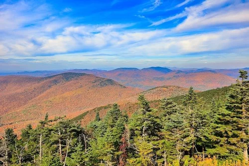 Guide to Visiting Manchester Vermont in the Fall