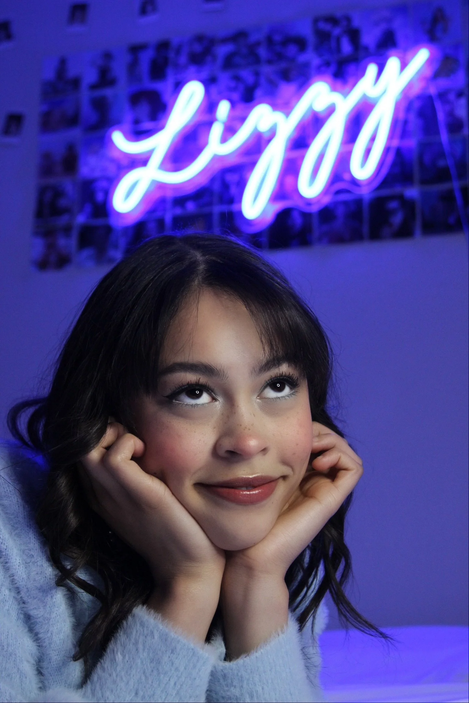 who? — lizzy tucker