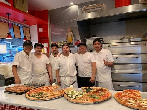 The 12 Best Places to Eat in Times Square on a Budget