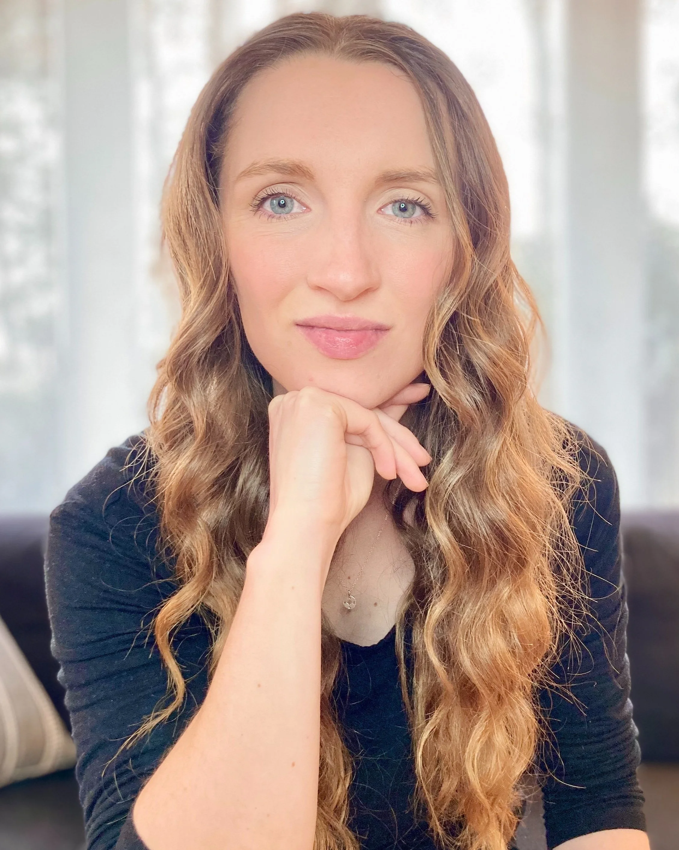 About — Chelsea Elizabeth