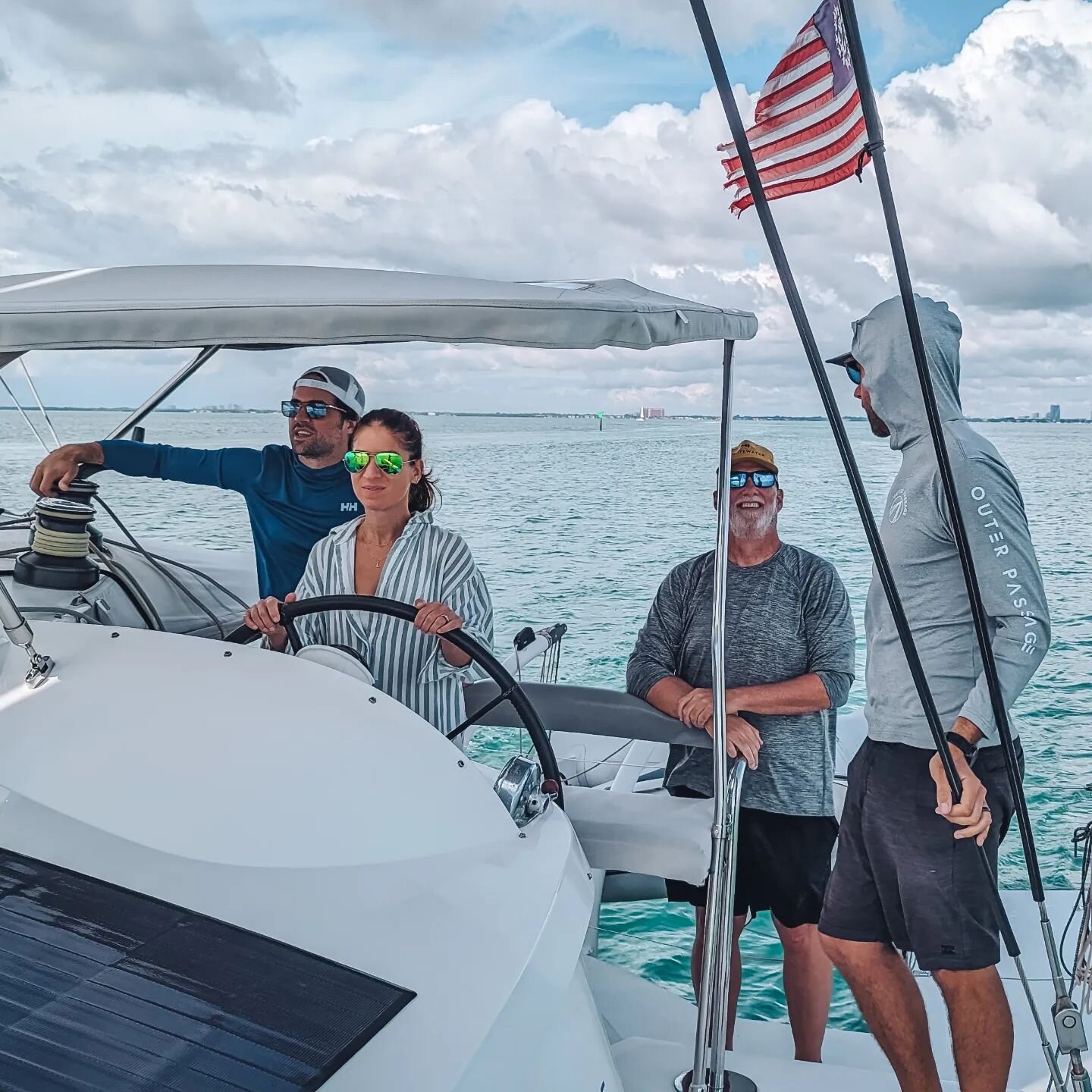 Monohull vs Trimaran — Outer Passage