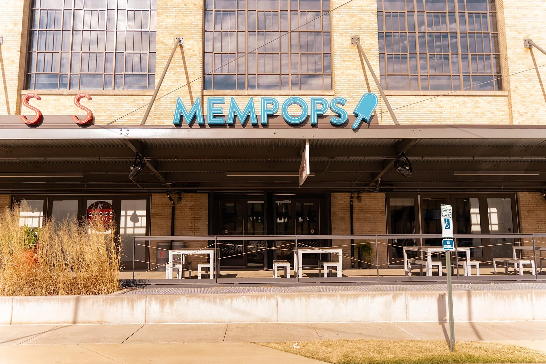 Locations — Mempops